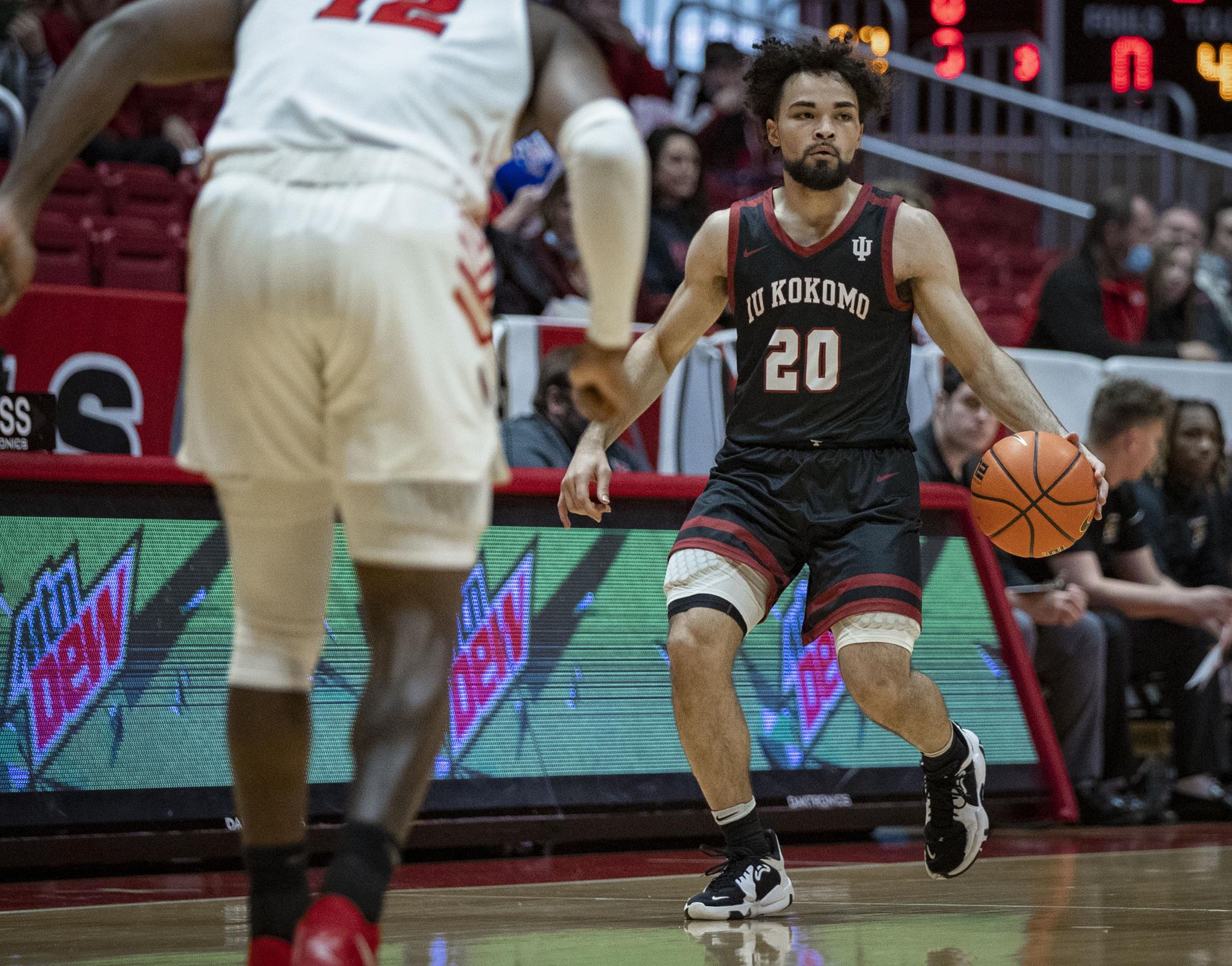 Five Cougars Score In Double Figures Tuesday In A Dominant Win Over Midway Indiana University