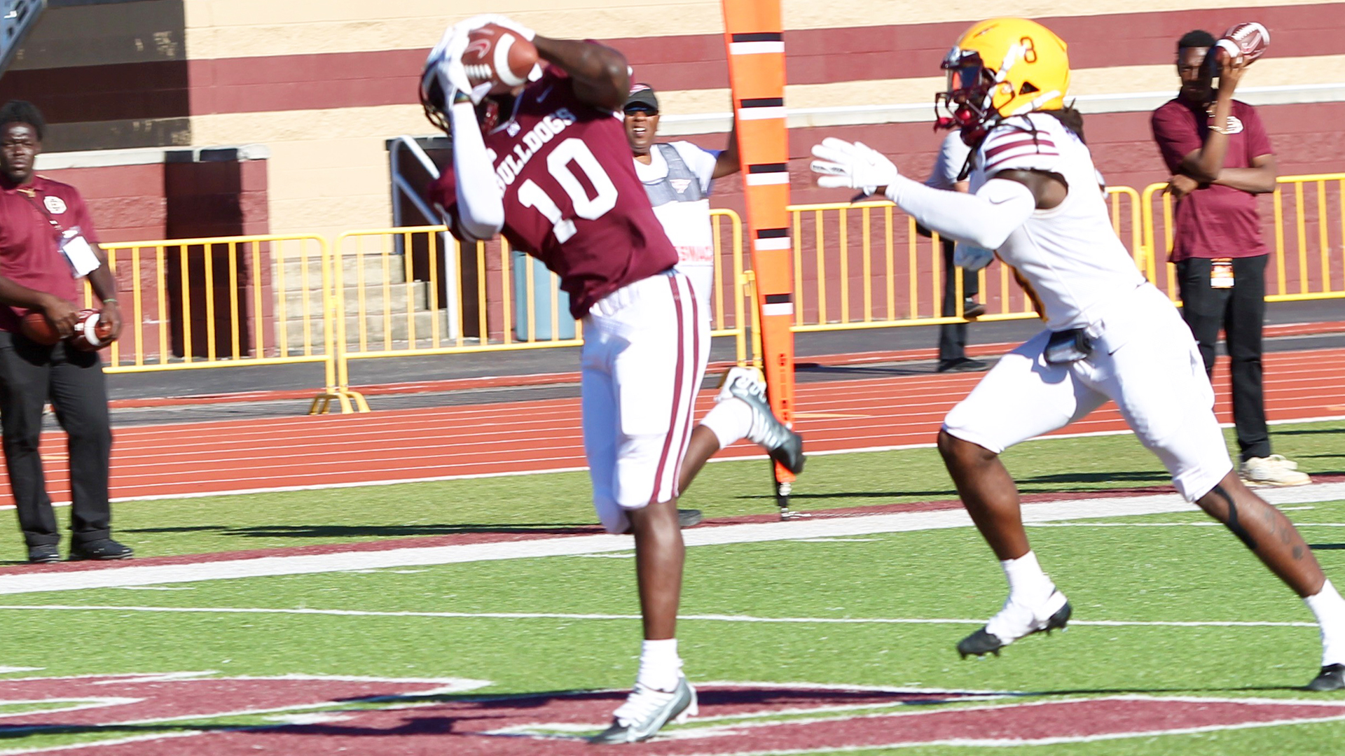 Isiah Cox - 2022 - Football - Alabama A&M Athletics