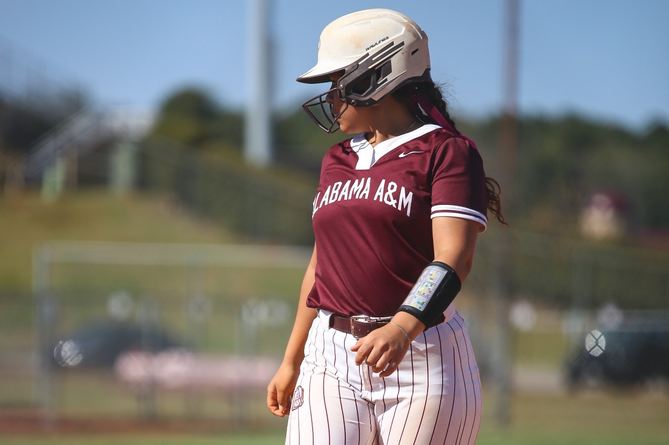 Softball Splits Final Two Games of Weekend Series with Jackson ...