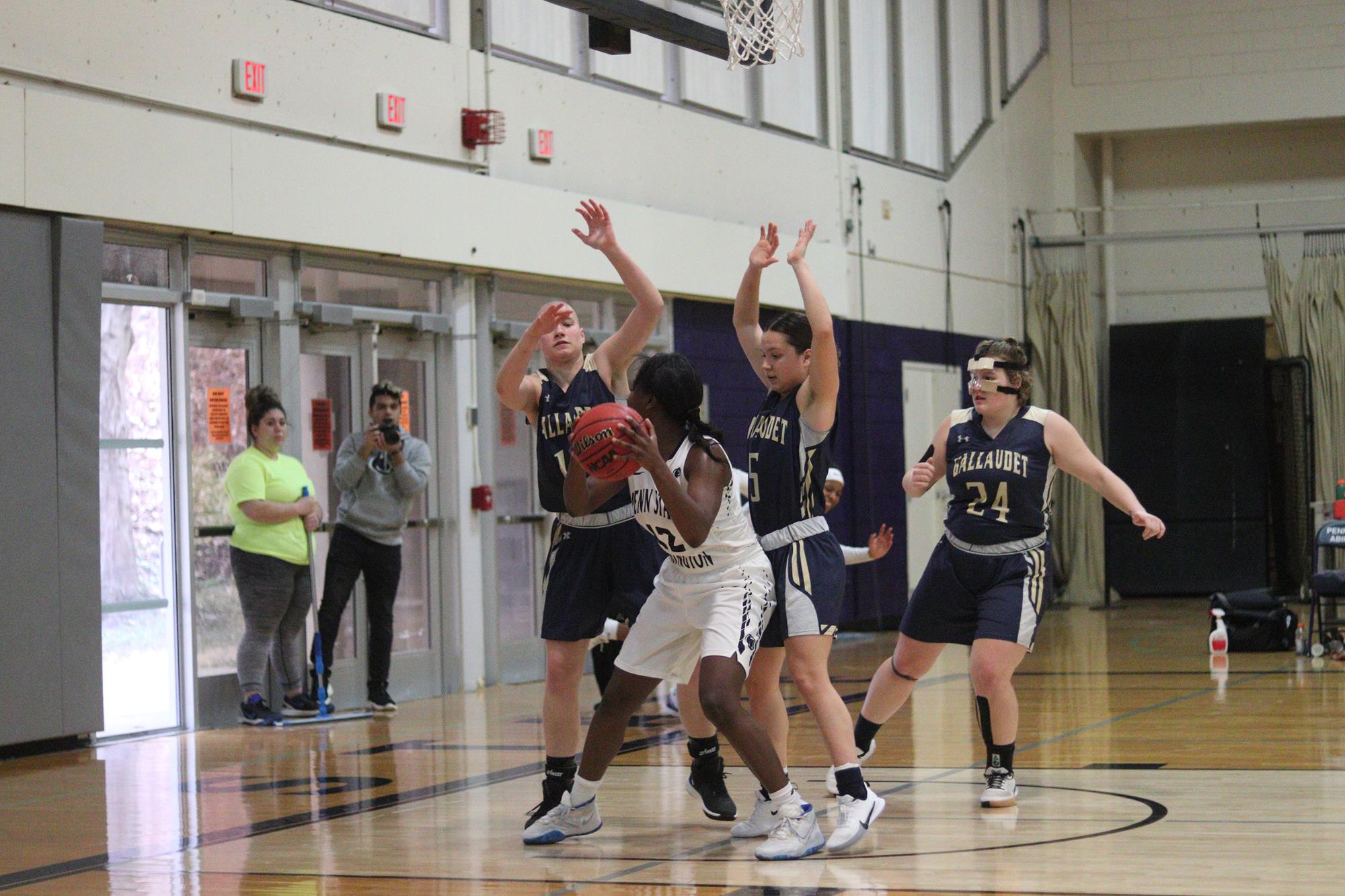 Dakiya Daniels - 2019-2020 - Women's Basketball - Penn State Abington ...