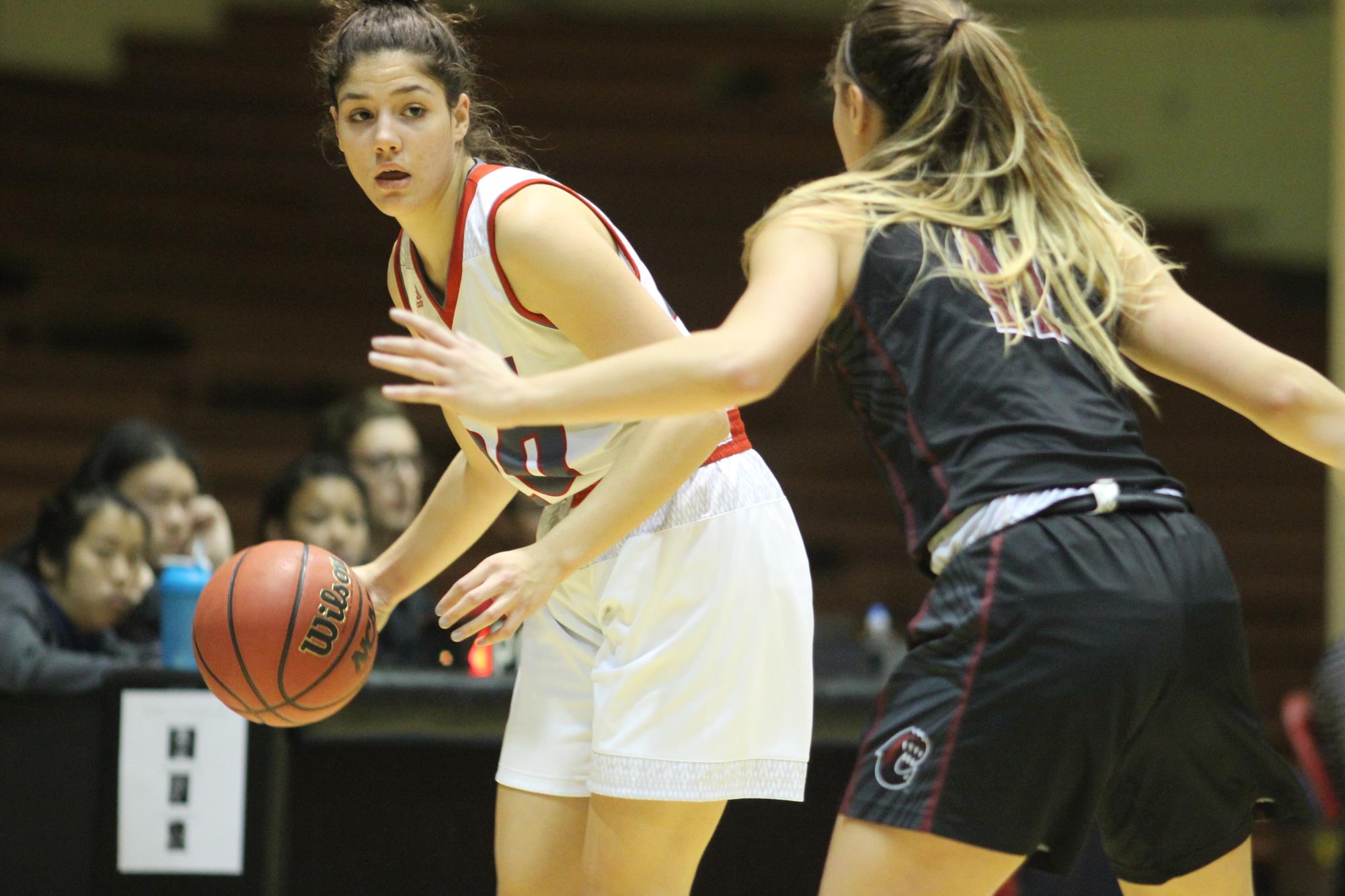 Ines Medina - Women's Basketball - Academy of Art University Athletics