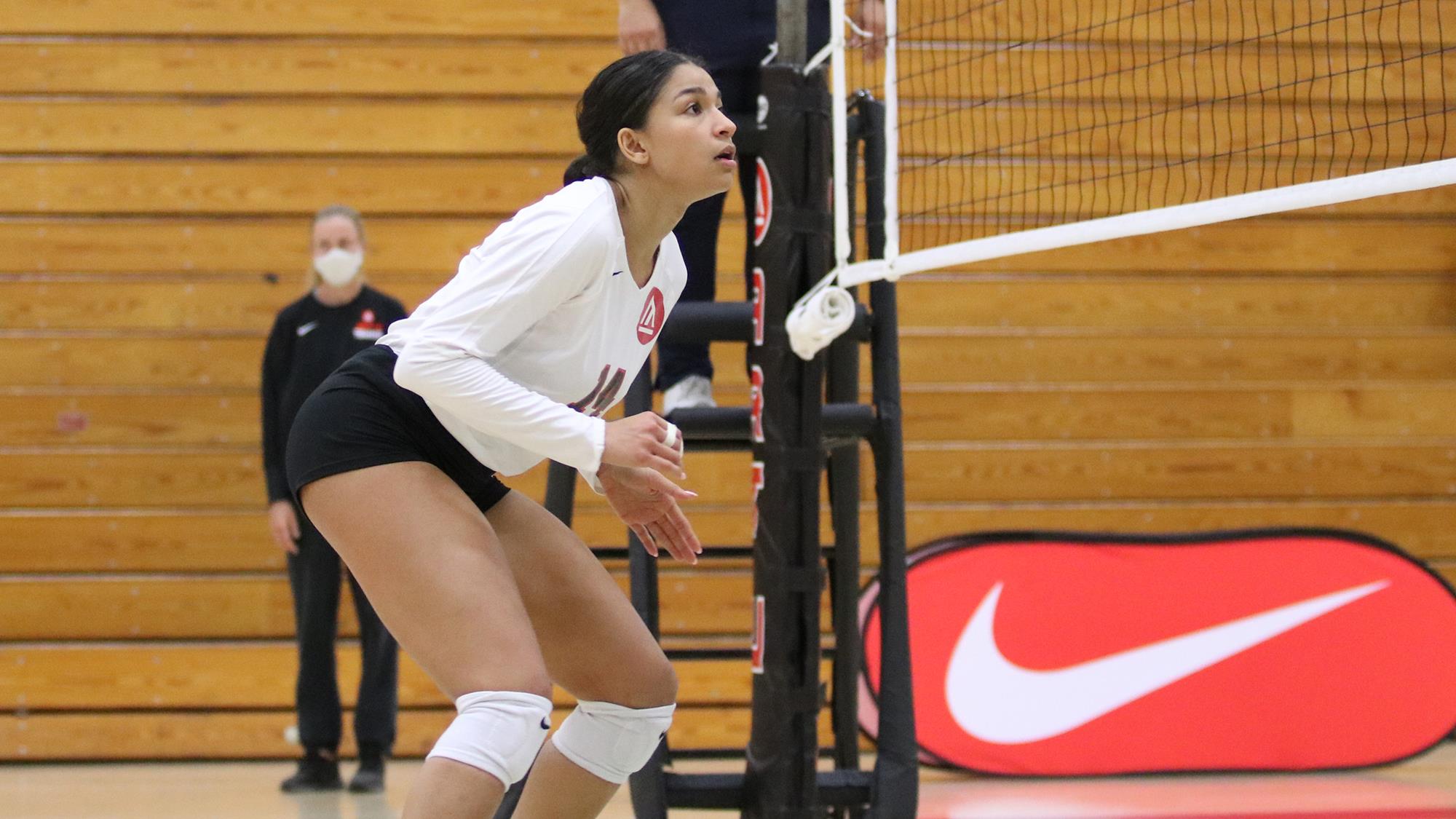 Isaura Santos - Women's Volleyball - Academy of Art University Athletics