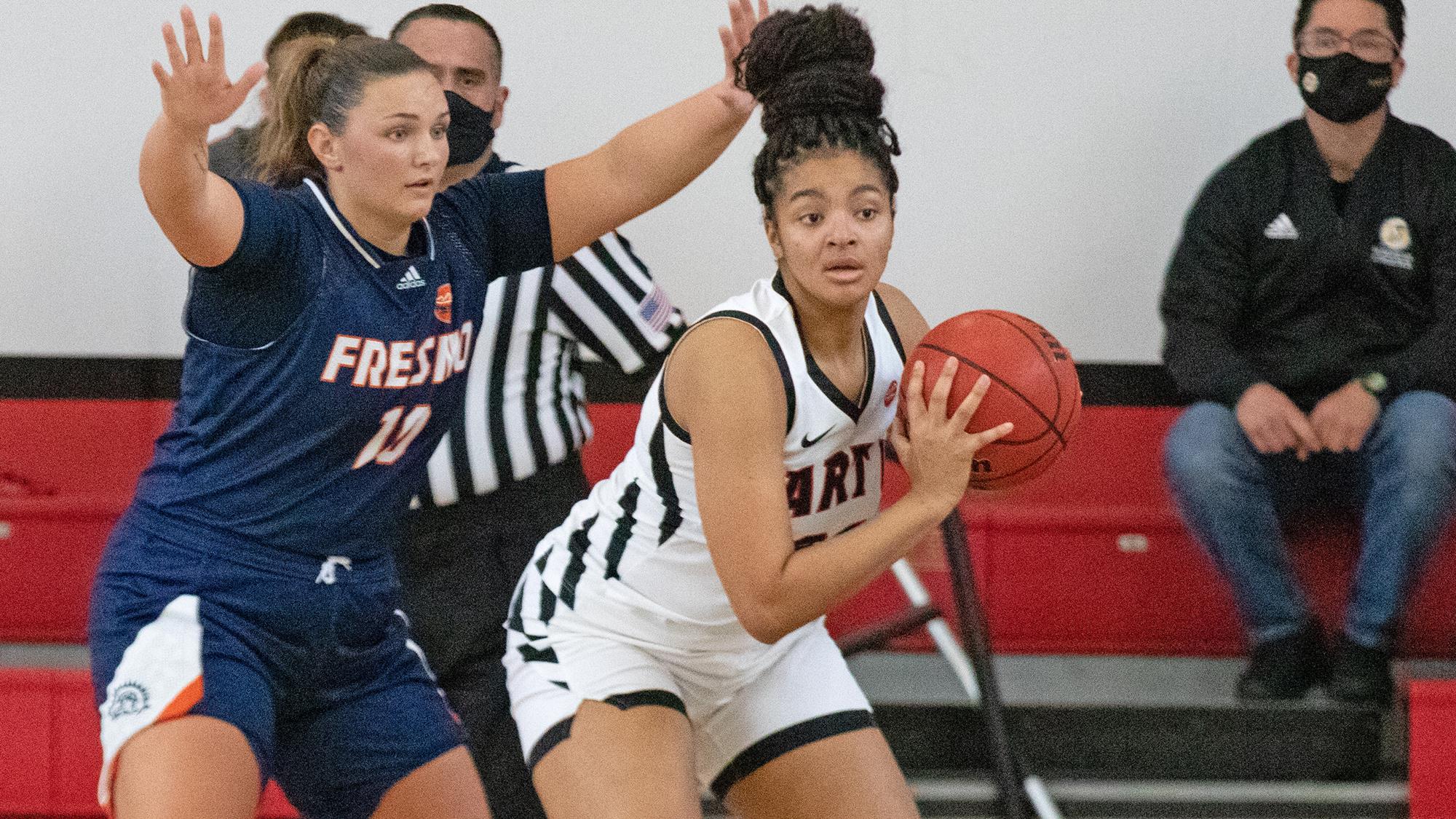Megan Jefferson - Women's Basketball - Academy of Art University Athletics