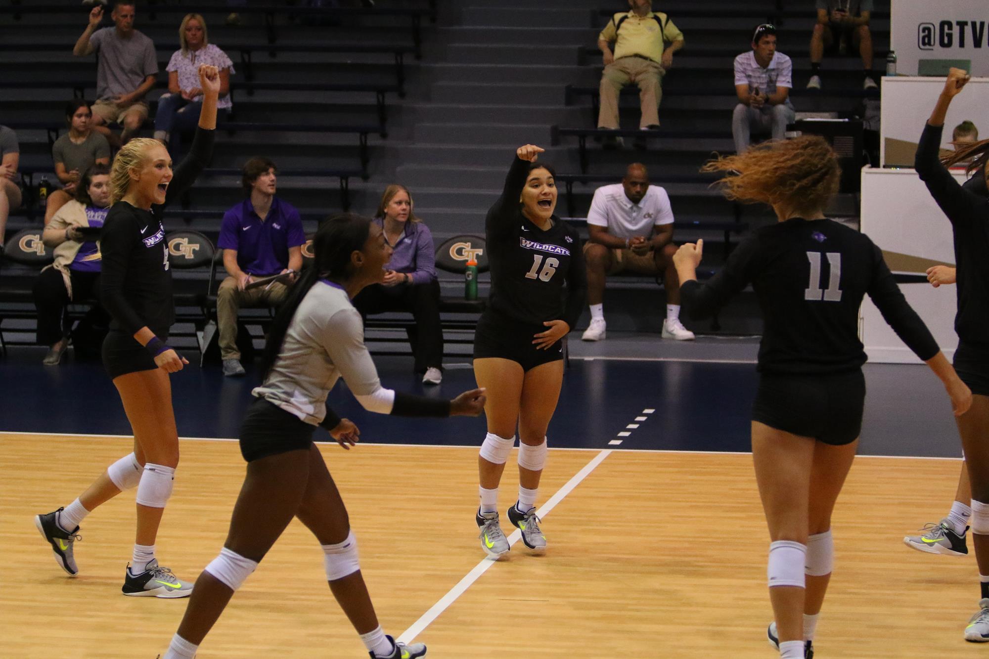 Amanda Chapa - Women's Volleyball - Abilene Christian University Athletics