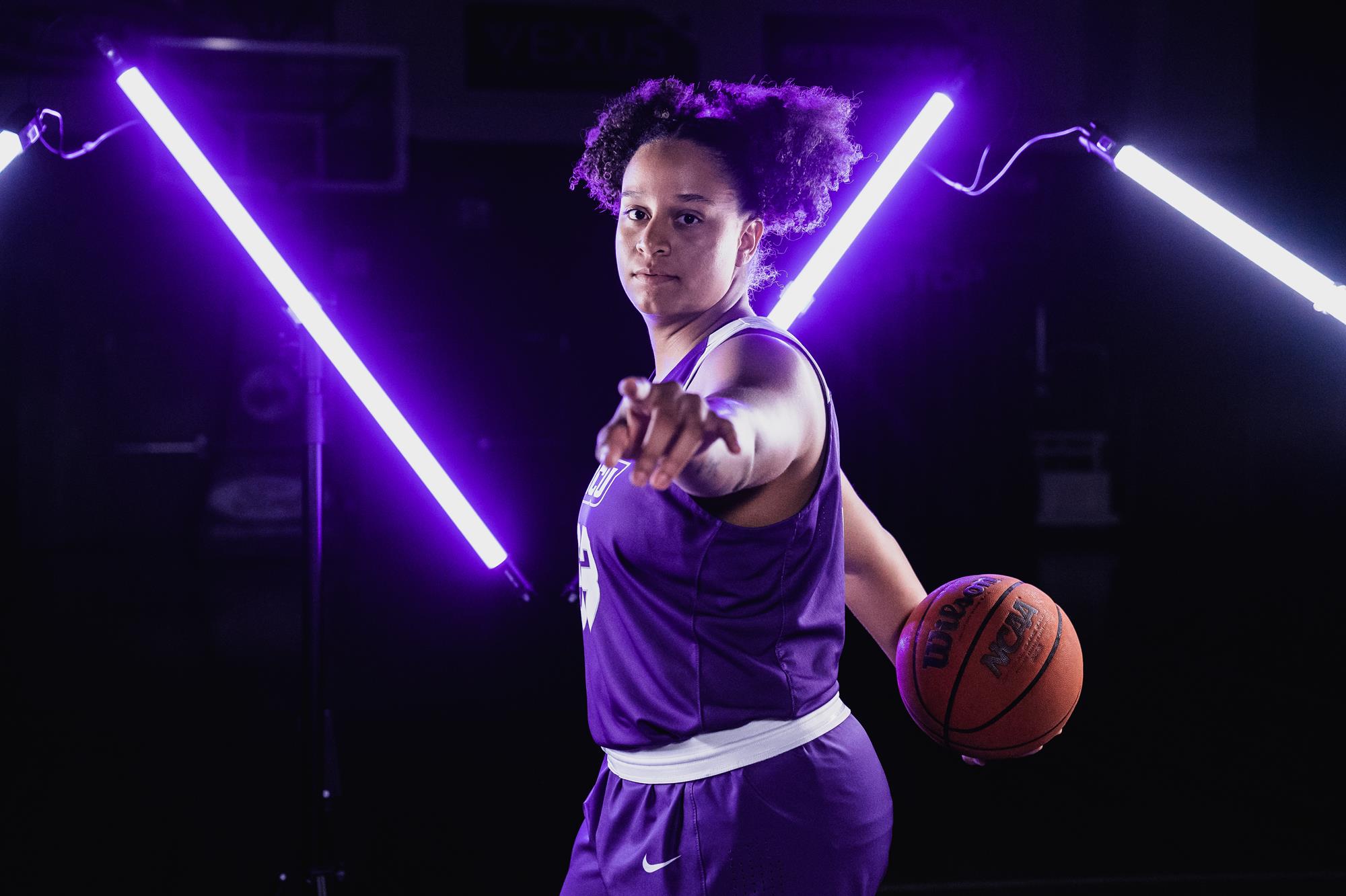 Alice Stevenson - Women's Basketball - Abilene Christian University ...