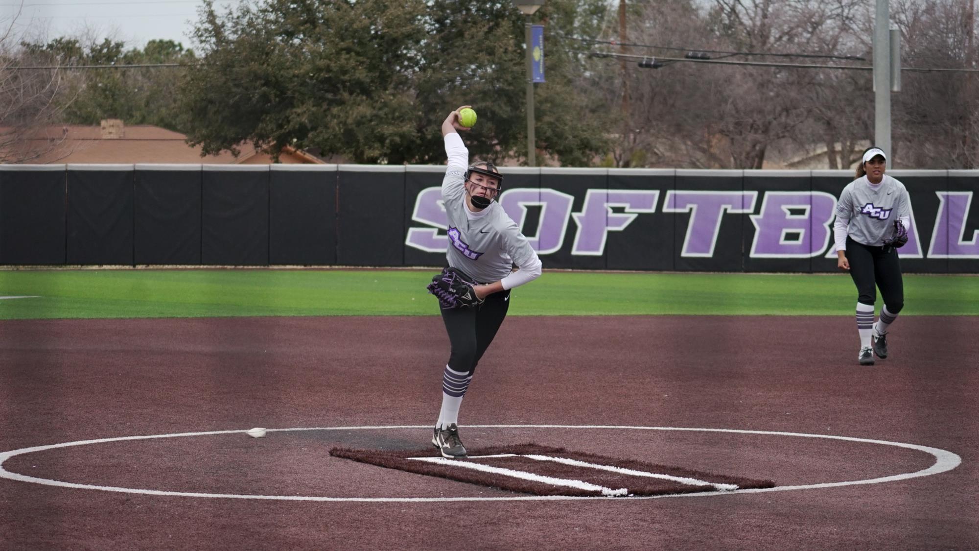 Sidney Holman-Mansell - Softball - Abilene Christian University Athletics