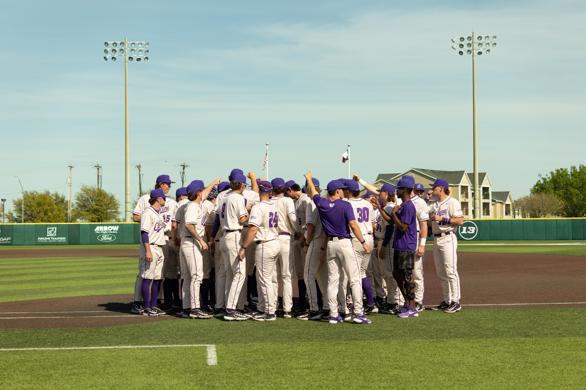 ACU Caps Perfect Weekend with Walk-Off - Abilene Christian University ...
