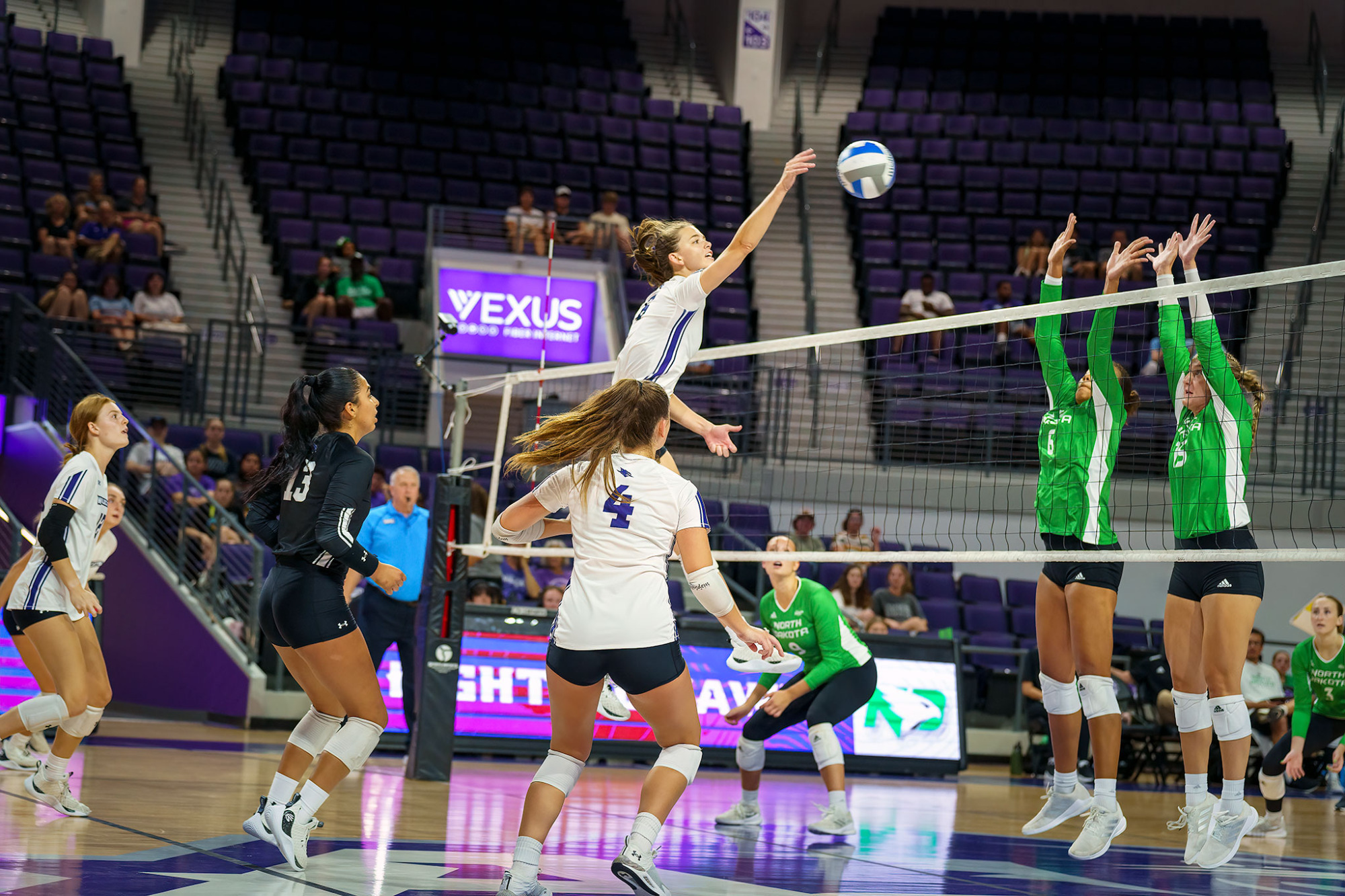 Breanna Box - Women's Volleyball - Abilene Christian University Athletics