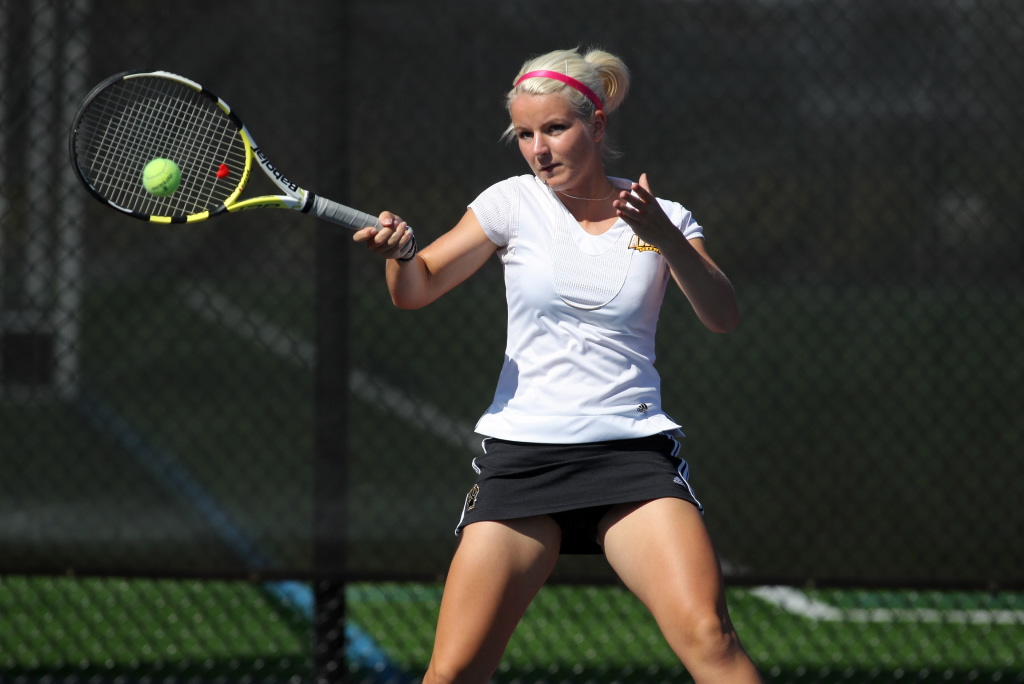 Maria Toft - Women's Tennis - Adelphi University Athletics