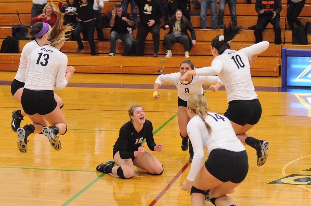 Haley Blunt - Women's Volleyball - Adelphi University Athletics