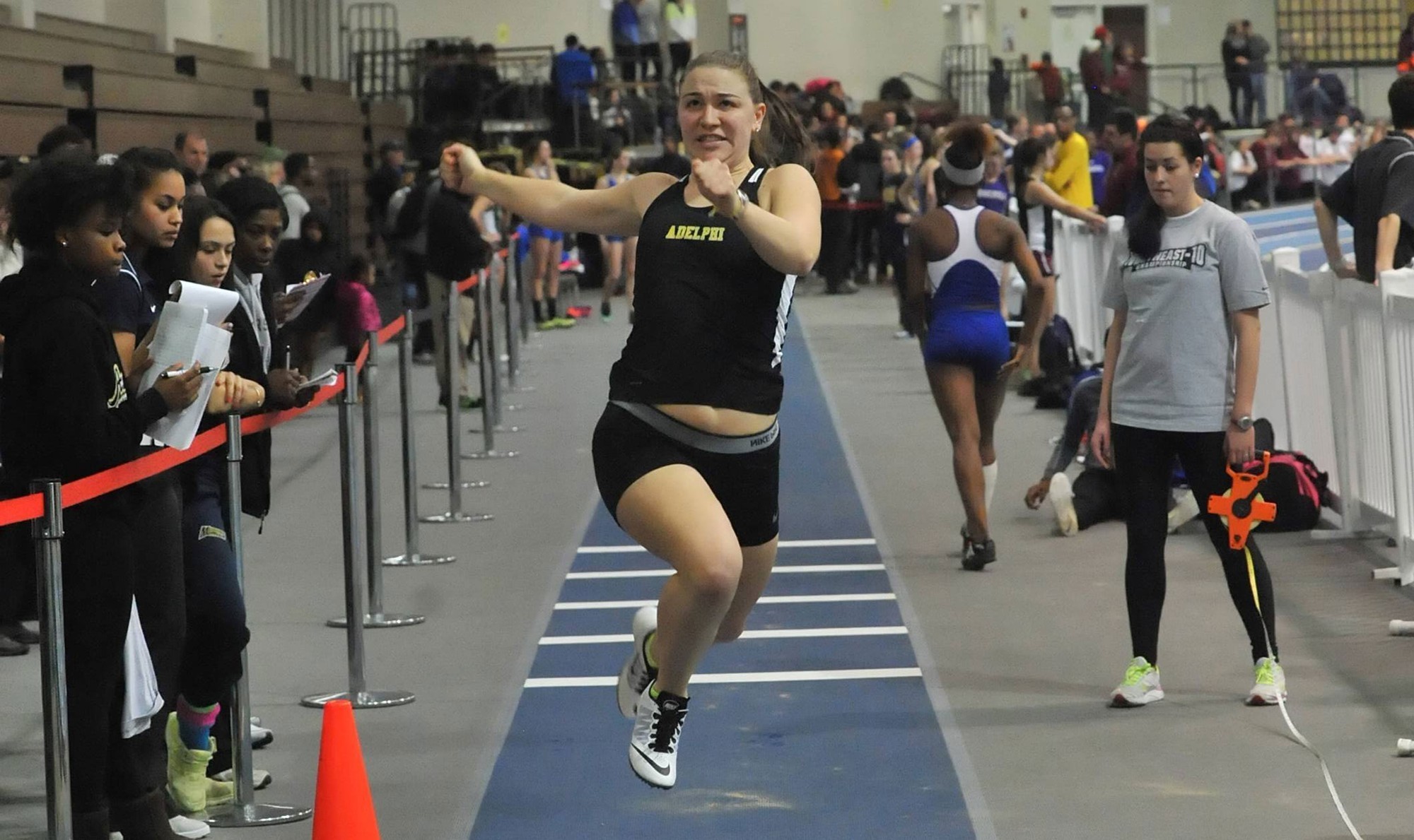 Lena Pollich - Track and Field - Adelphi University Athletics