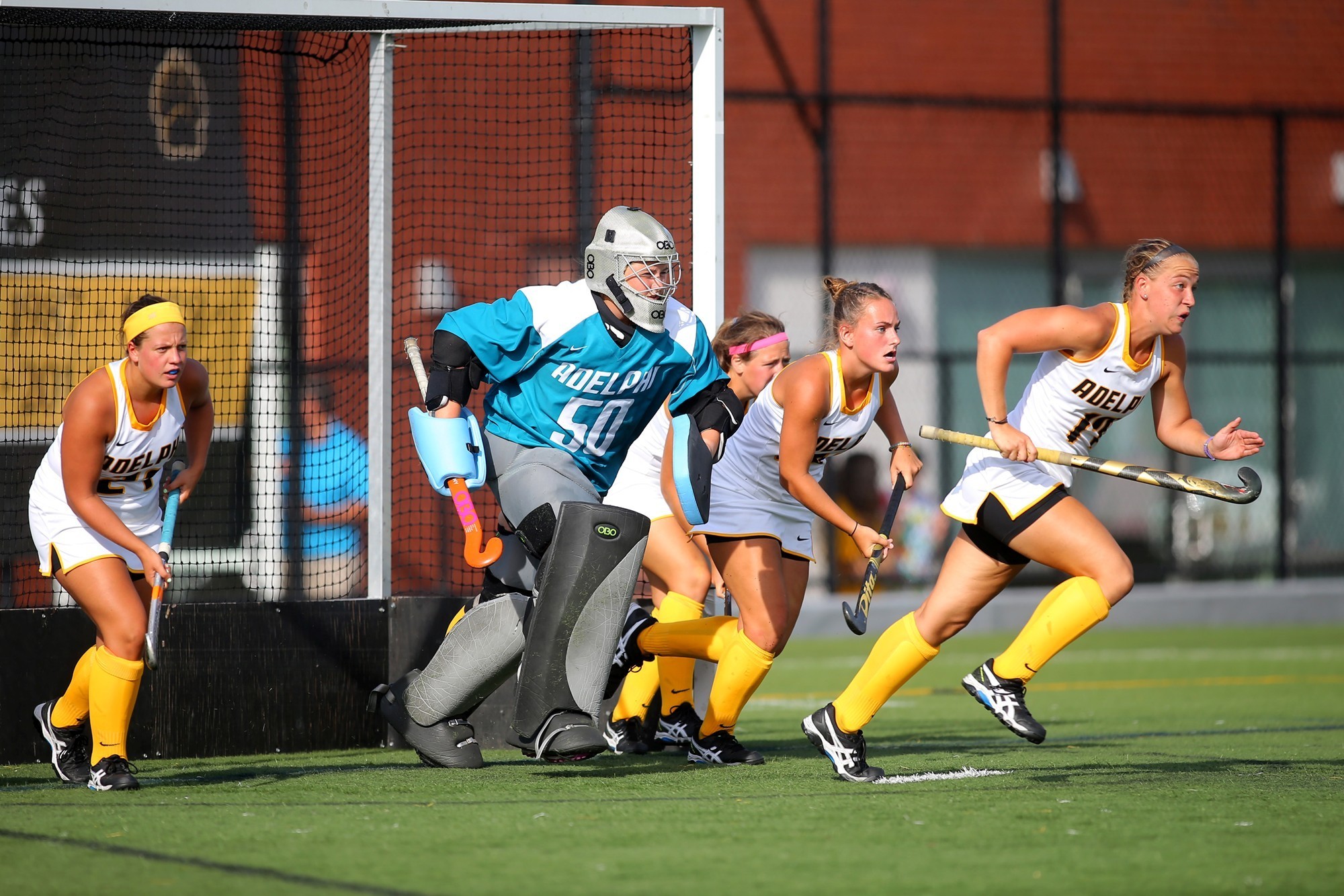 Rachel Colvin - Field Hockey - Adelphi University Athletics
