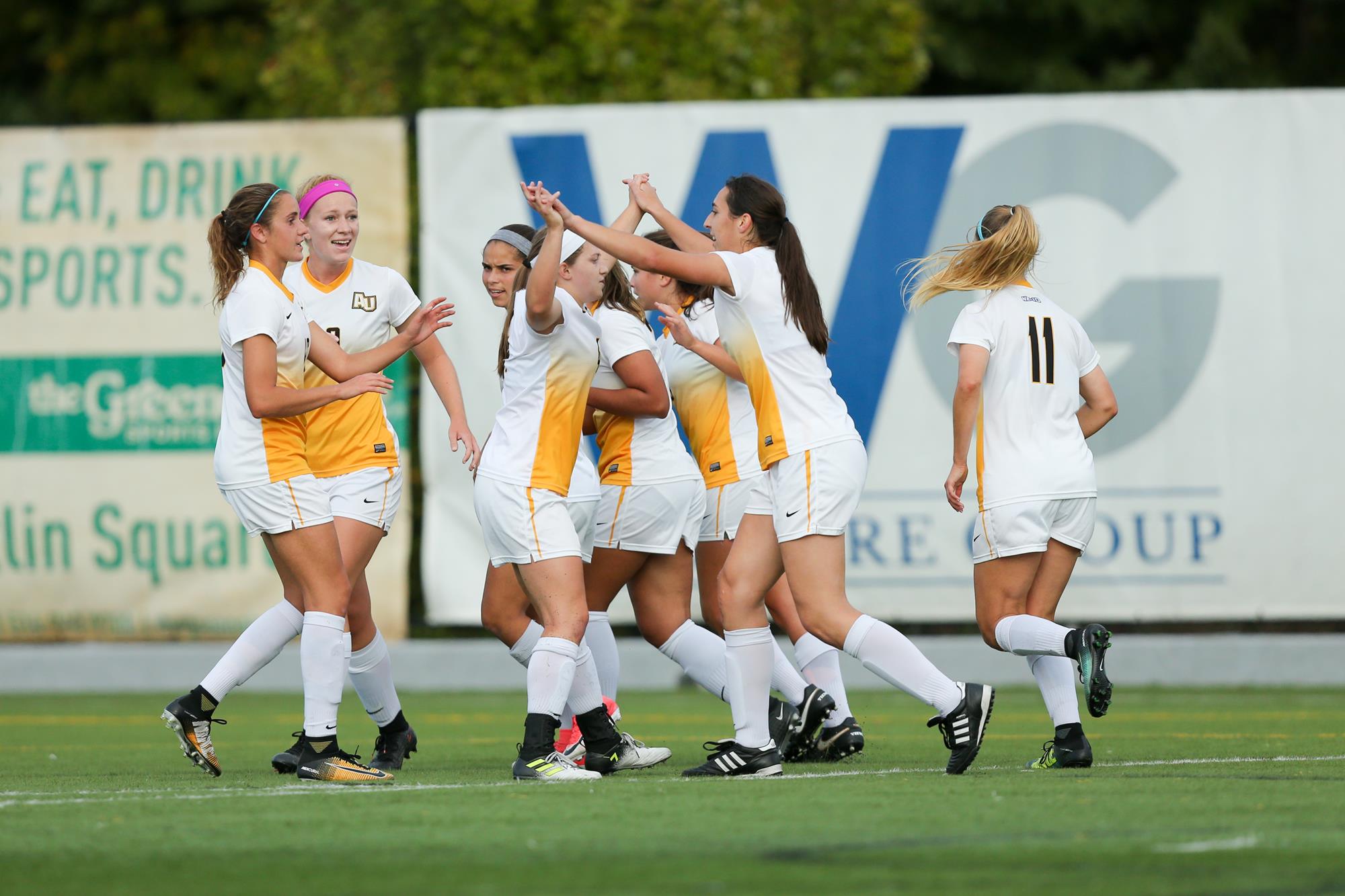 Sage Dieterle - Women's Soccer - Adelphi University Athletics
