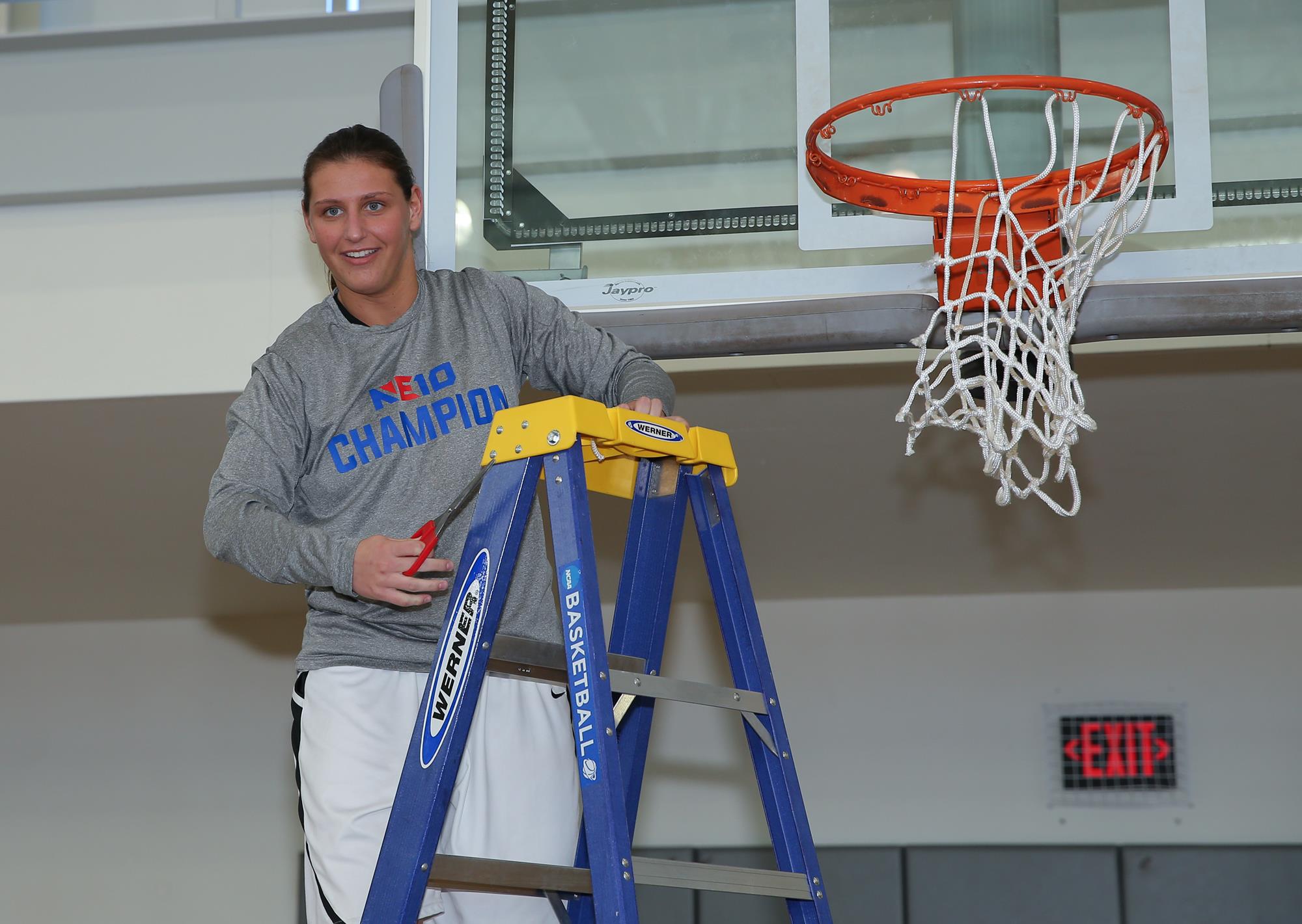 Alexis Fotopoulos - Women's Basketball - Adelphi University Athletics