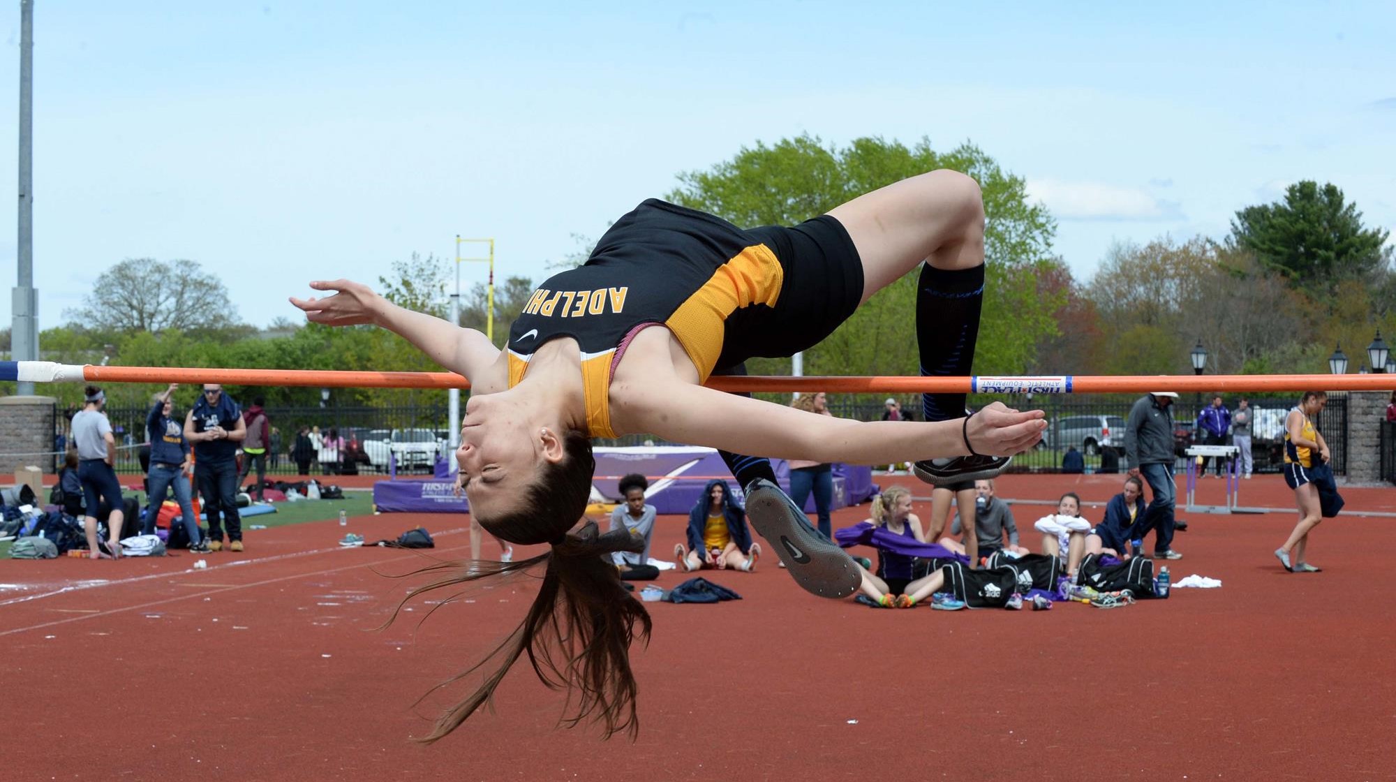 Kayla Pollock - Track and Field - Adelphi University Athletics