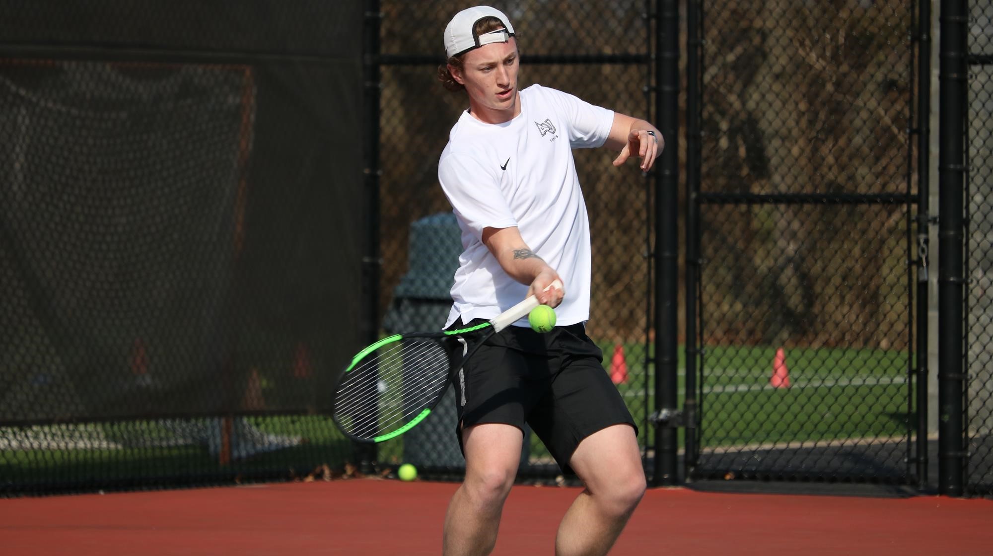 Connor Dove - Men's Tennis - Adelphi University Athletics