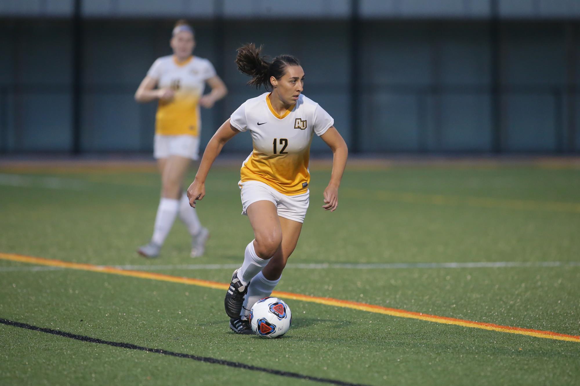 Kerianne Scorce - Women's Soccer - Adelphi University Athletics