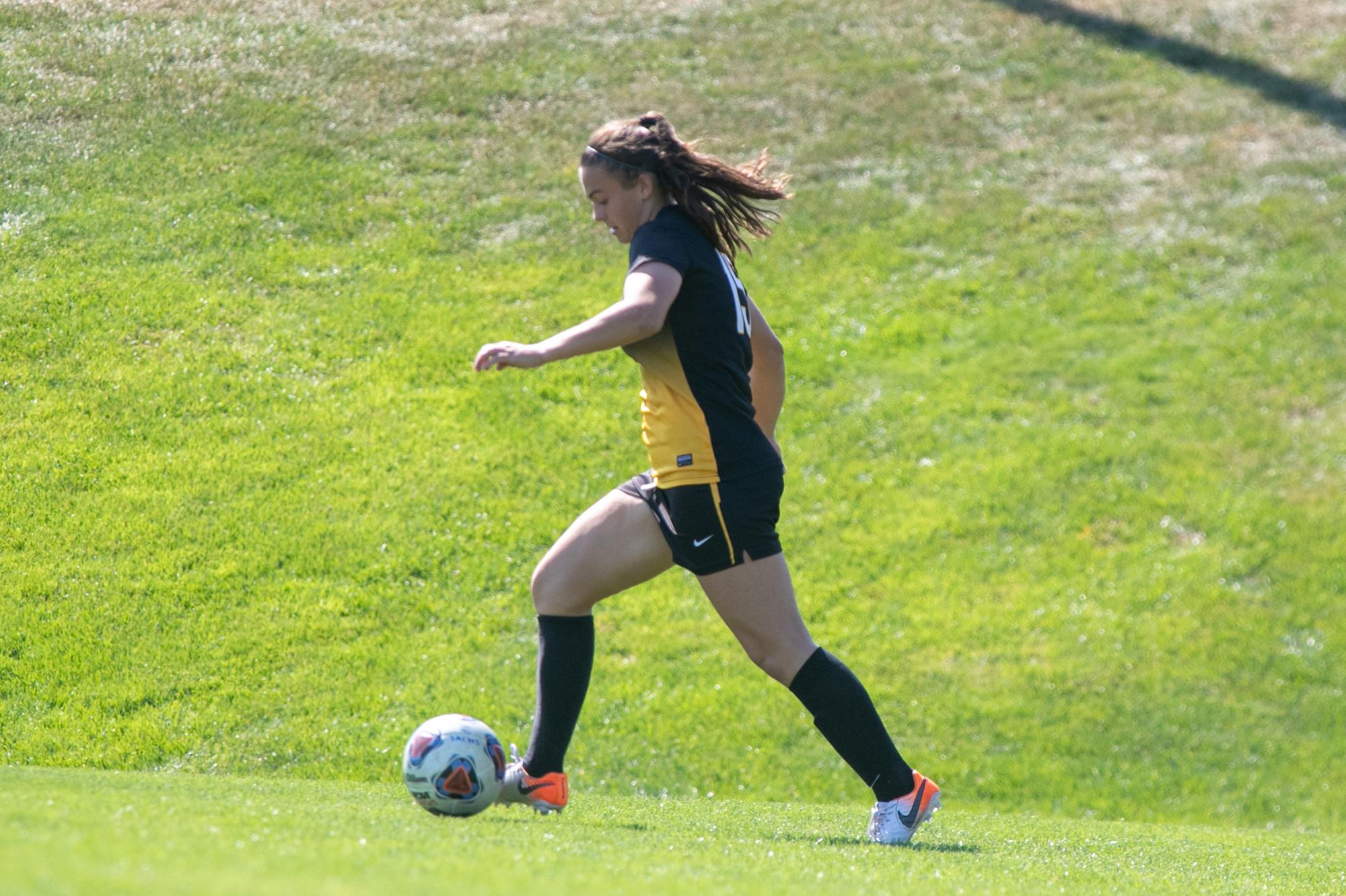 Jacqueline Diffley - Women's Soccer - Adelphi University Athletics