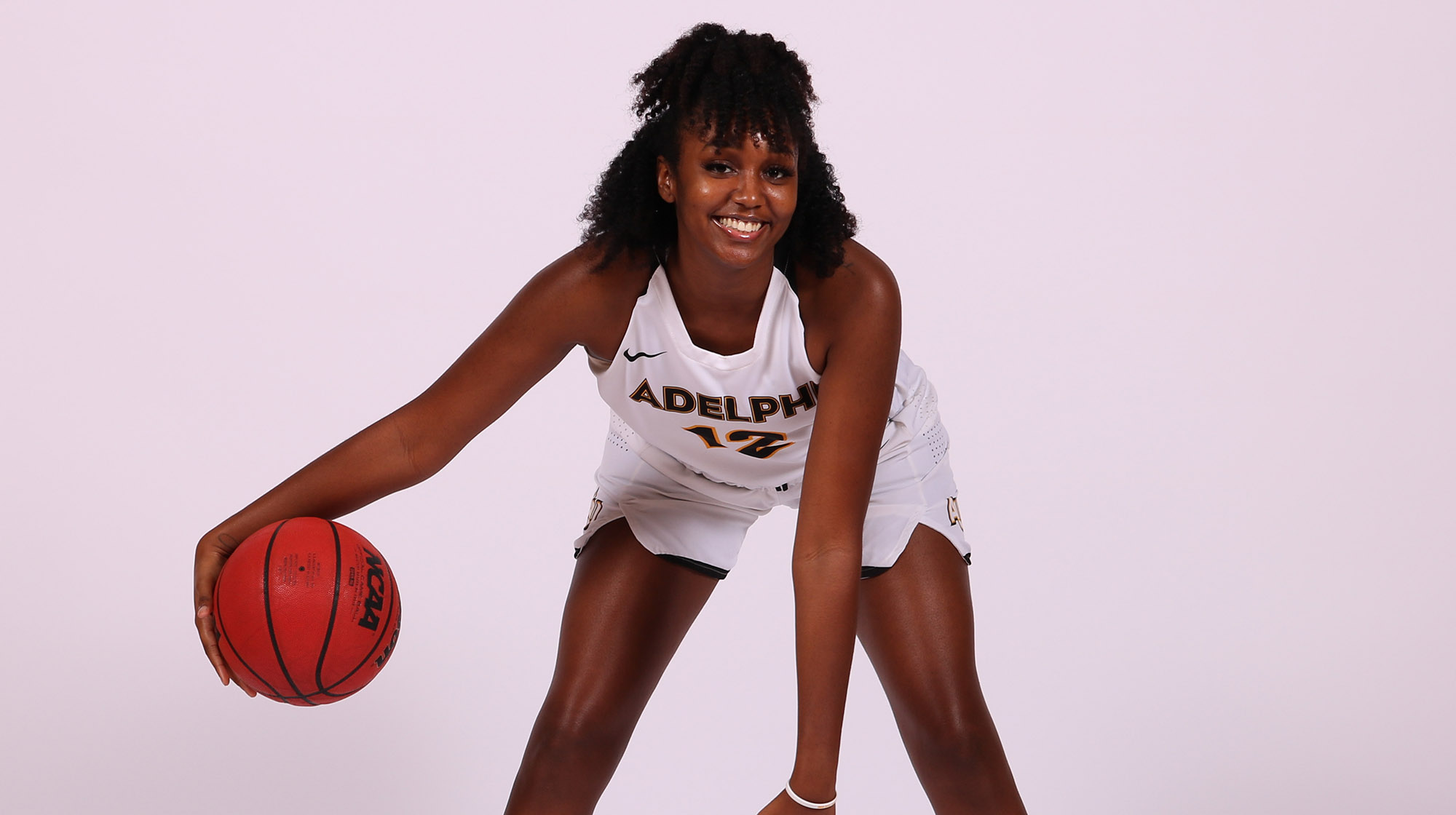 Kayla Hall - Women's Basketball - Adelphi University Athletics