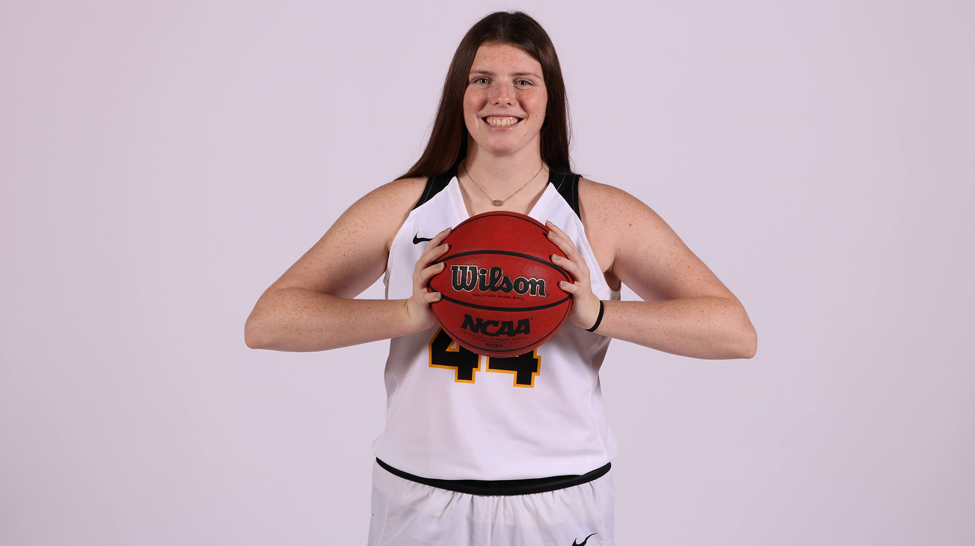 Maeve MacNeill - Women's Basketball - Adelphi University Athletics