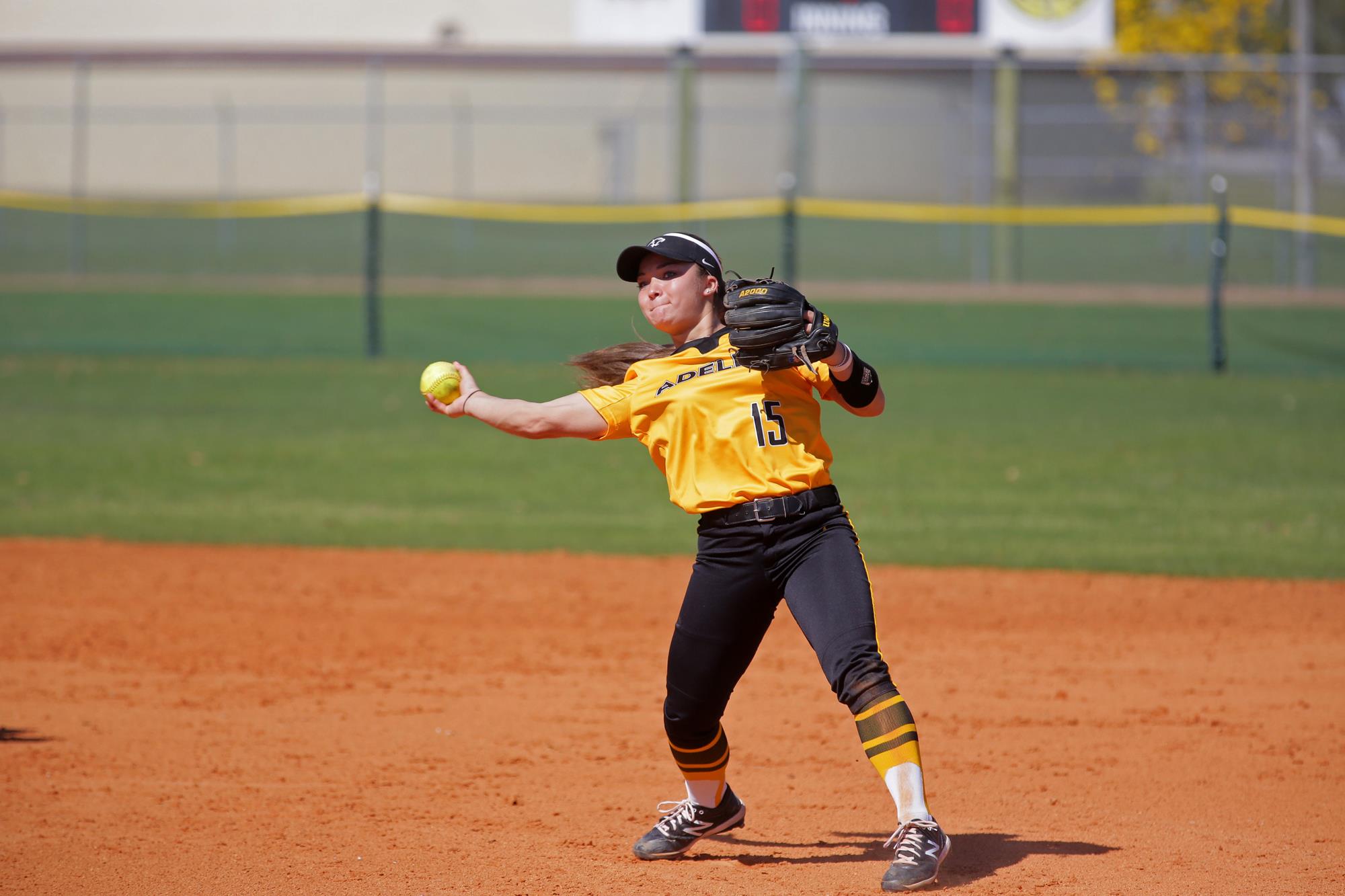 Emily Whitman - Softball - Adelphi University Athletics