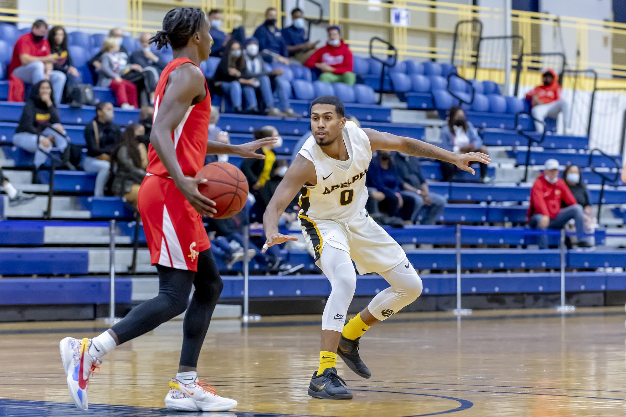 Elijah Perry - Men's Basketball - Adelphi University Athletics