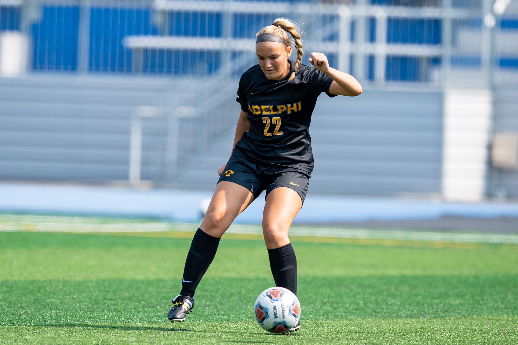 Lauren Haggerty - Women's Soccer - Adelphi University Athletics