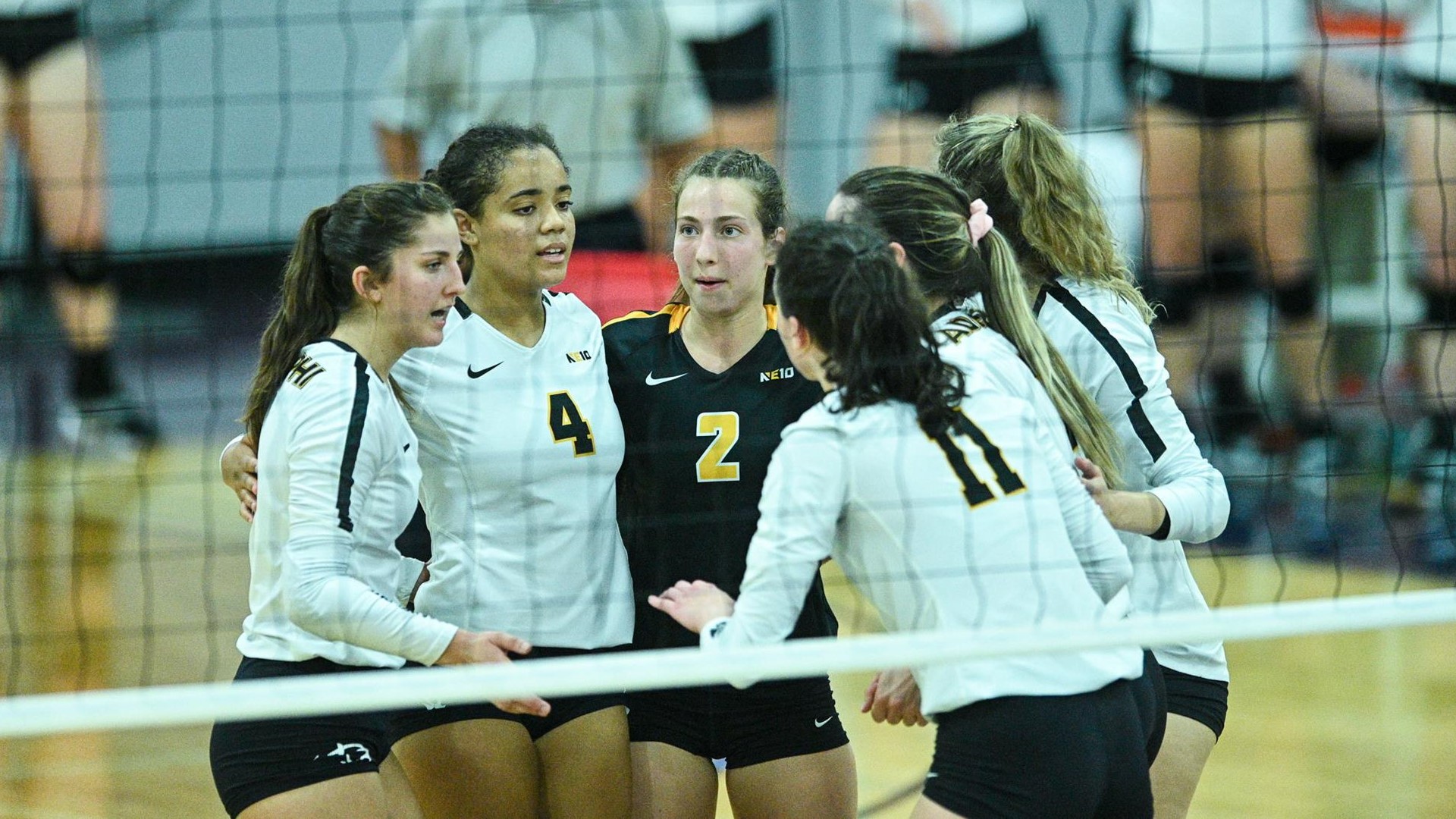 Delaney, Collins Collect Career-Highs in Volleyball Loss to GCU, 3-2 ...