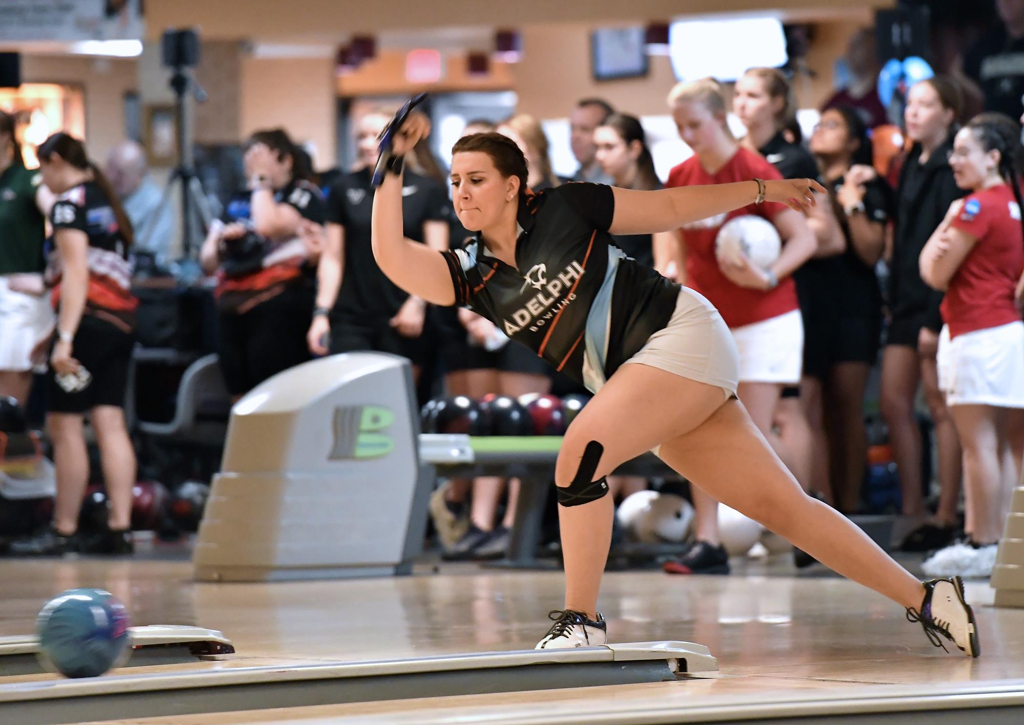 Kristen Derr - Women's Bowling - Adelphi University Athletics