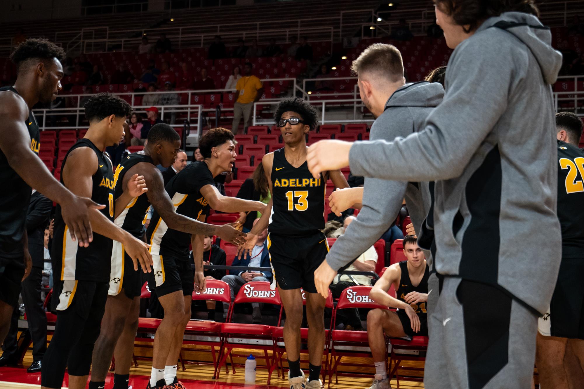 Lewis's Heroics Lift Men's Hoops to Victory at Caldwell in Overtime, 85 ...