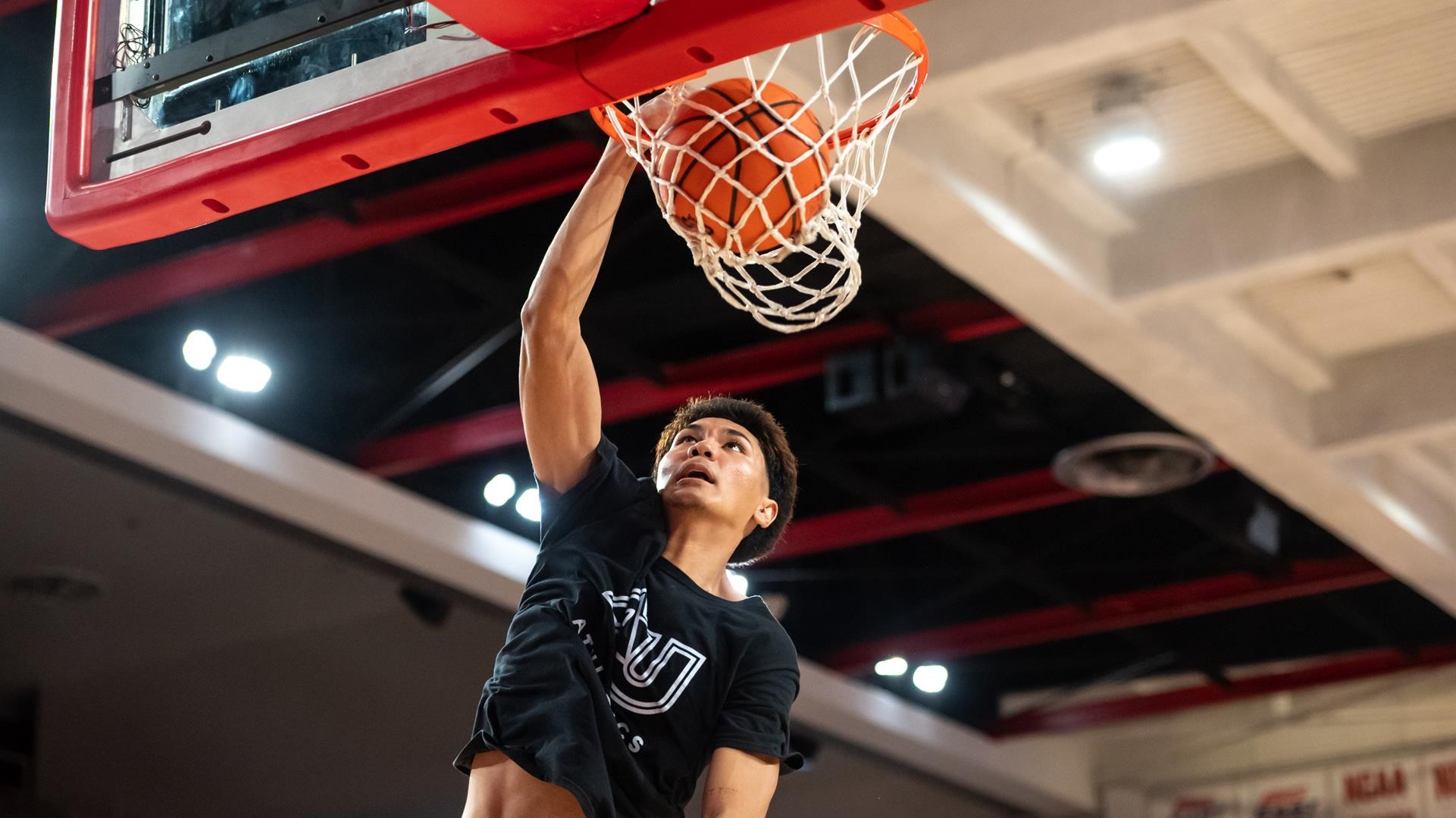 Kunga Tsering - Men's Basketball - Adelphi University Athletics