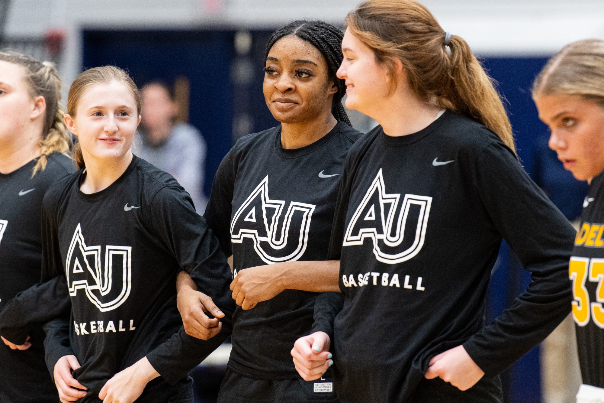 Carmen Kweti - Women's Basketball - Adelphi University Athletics