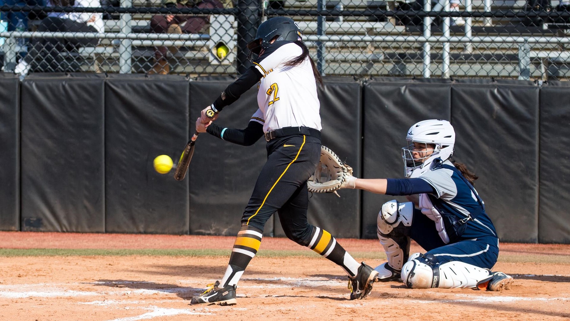 Softball Stretches Winning Streak to Six with Sweep at SNHU; 3-2, 8-0 ...