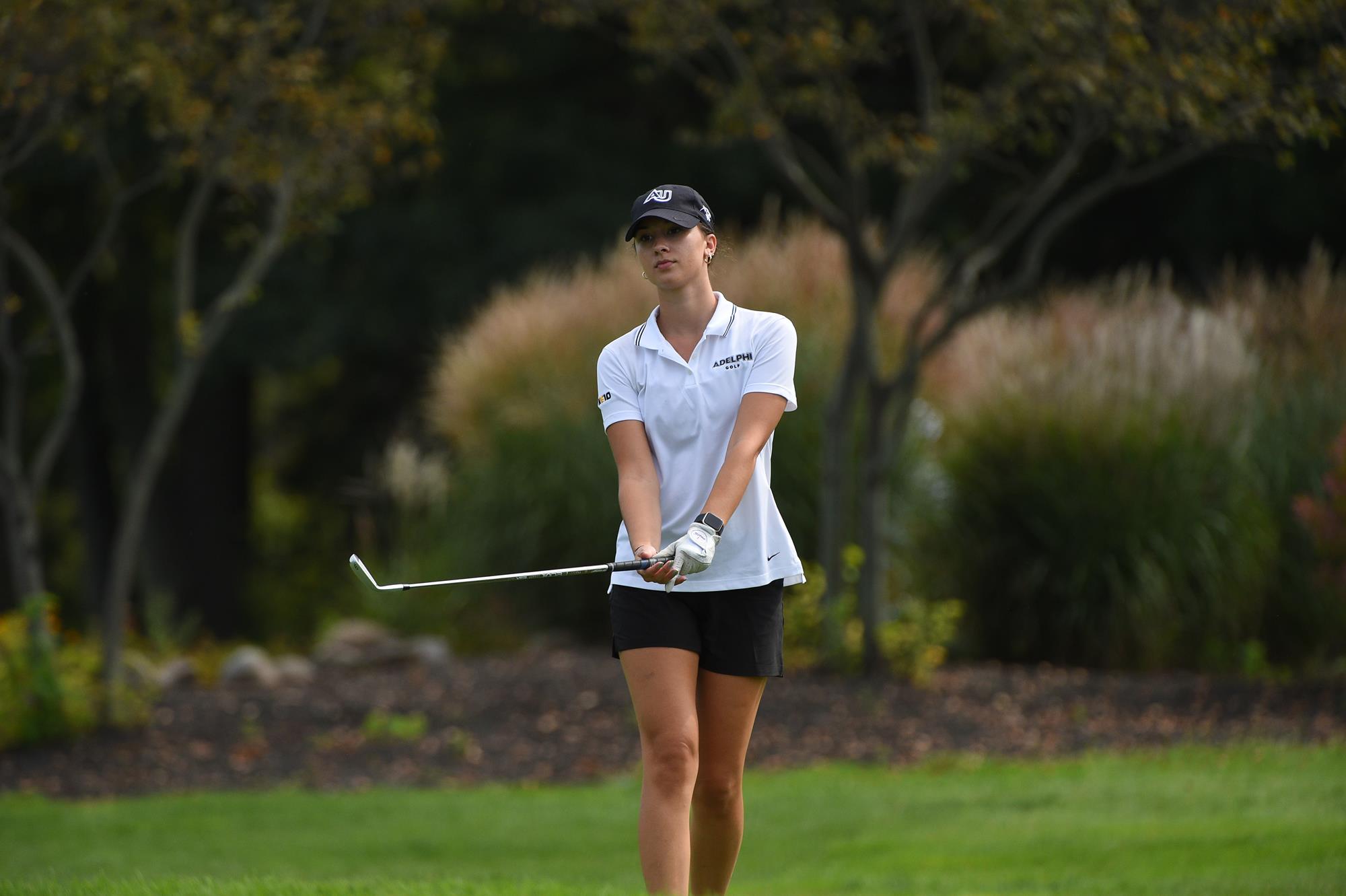 Sabrina Nyitray - Women's Golf - Adelphi University Athletics