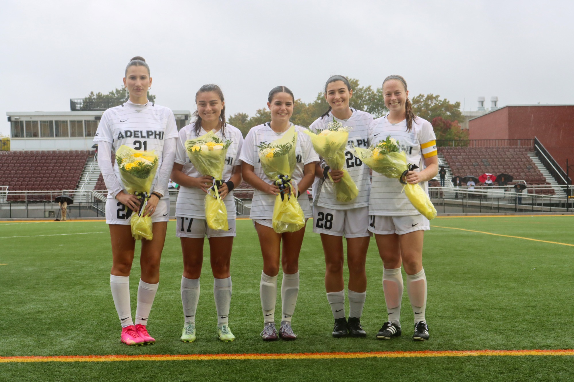 #15 Women's Soccer Wins Nationally-Ranked Showdown on Senior Day, 1-0 ...