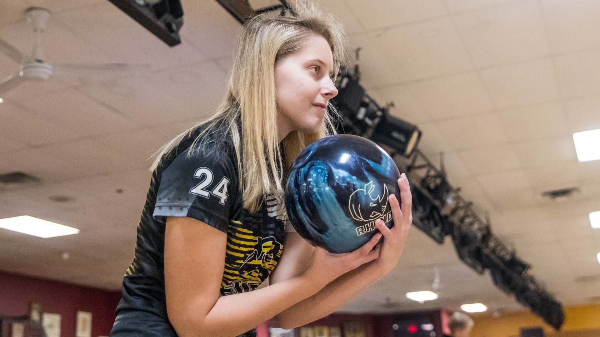 Morgan Sapinski - Women's Bowling - Adelphi University Athletics