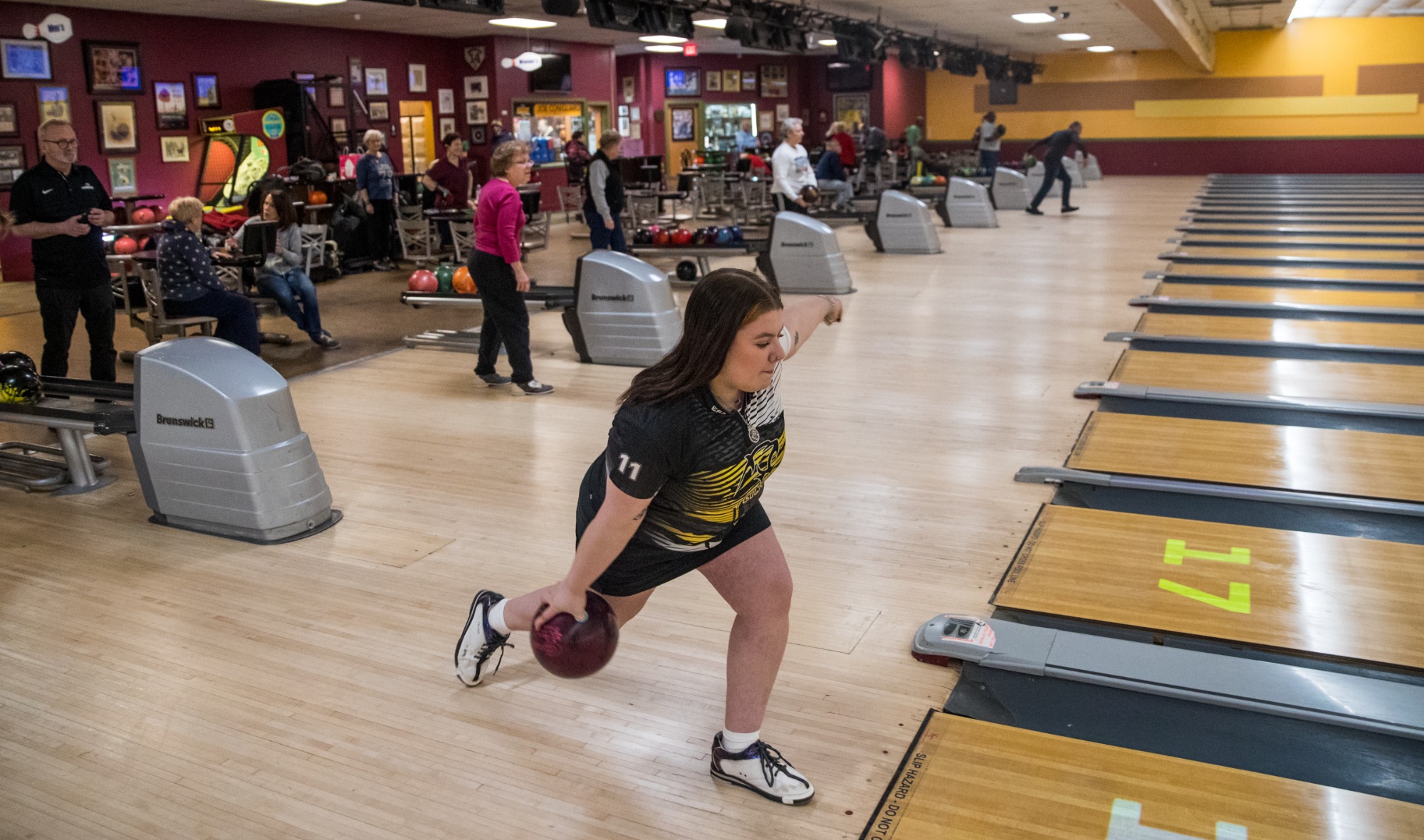 Hailey Spencer - Women's Bowling - Adelphi University Athletics