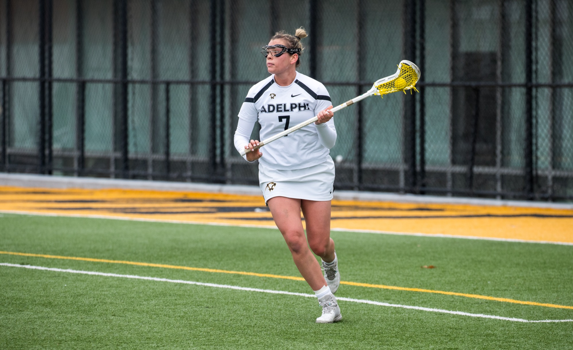 Izzy Grant - Women's Lacrosse - Adelphi University Athletics