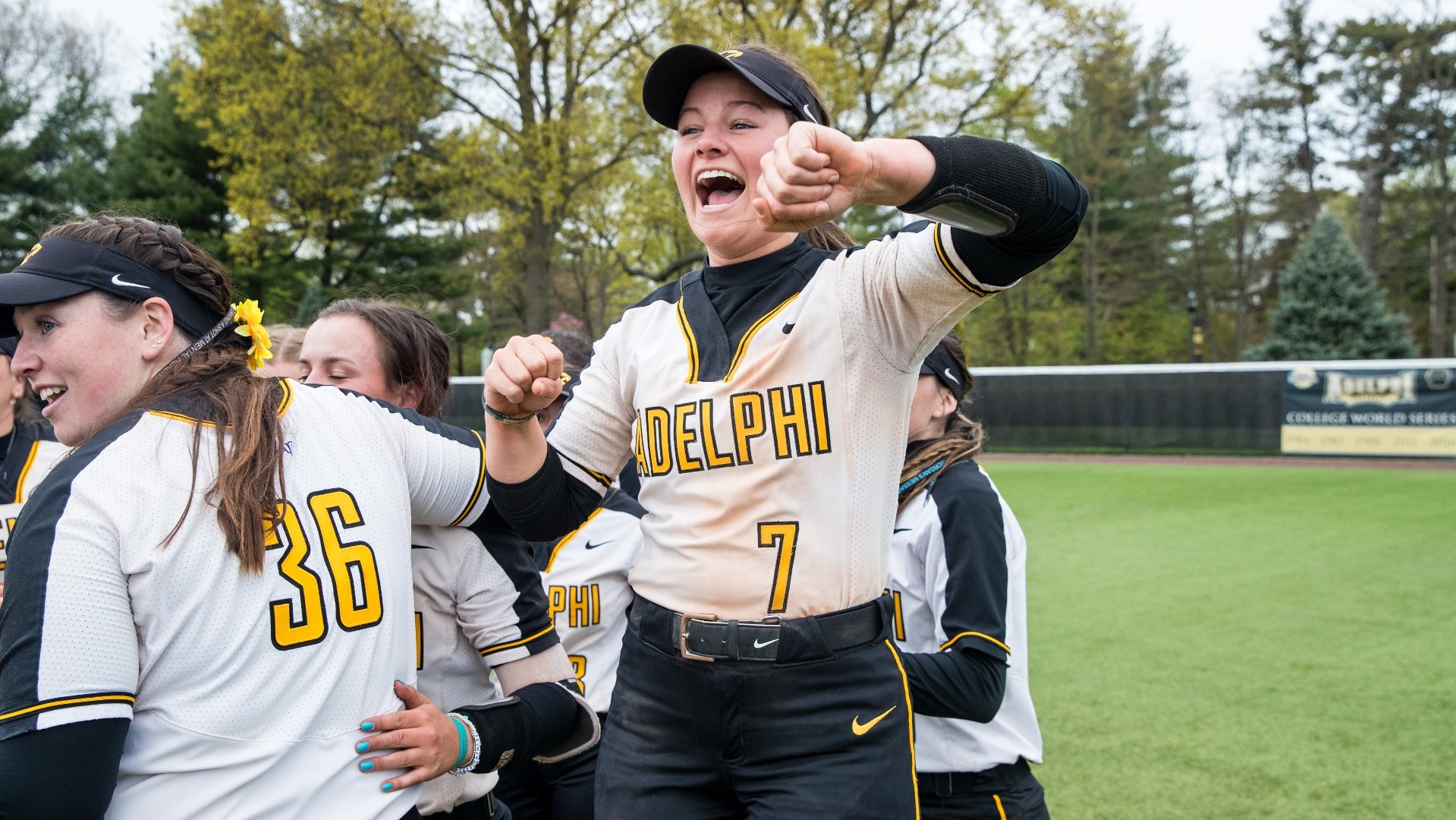 Kendall Winn - Softball - Adelphi University Athletics
