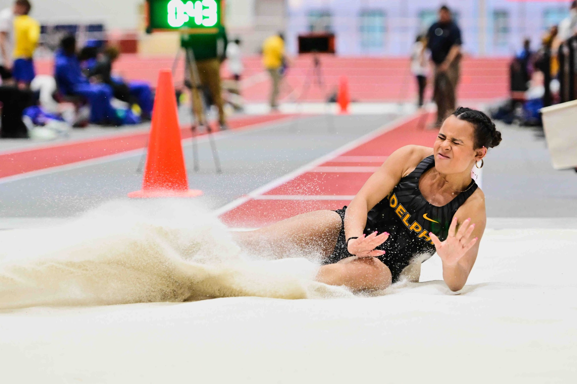 Leah Comeroski - Track and Field - Adelphi University Athletics