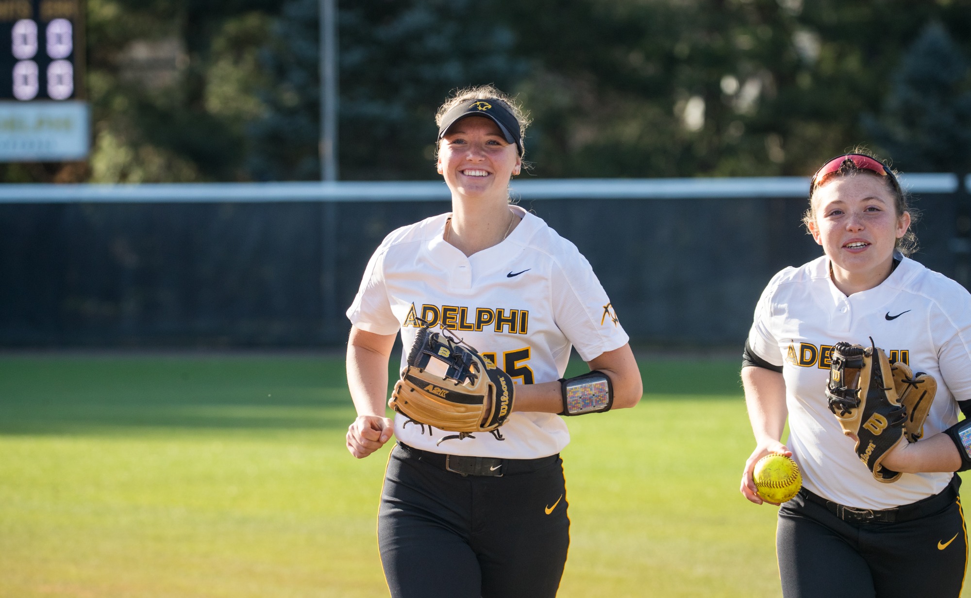 Brianna Fischer - Softball - Adelphi University Athletics