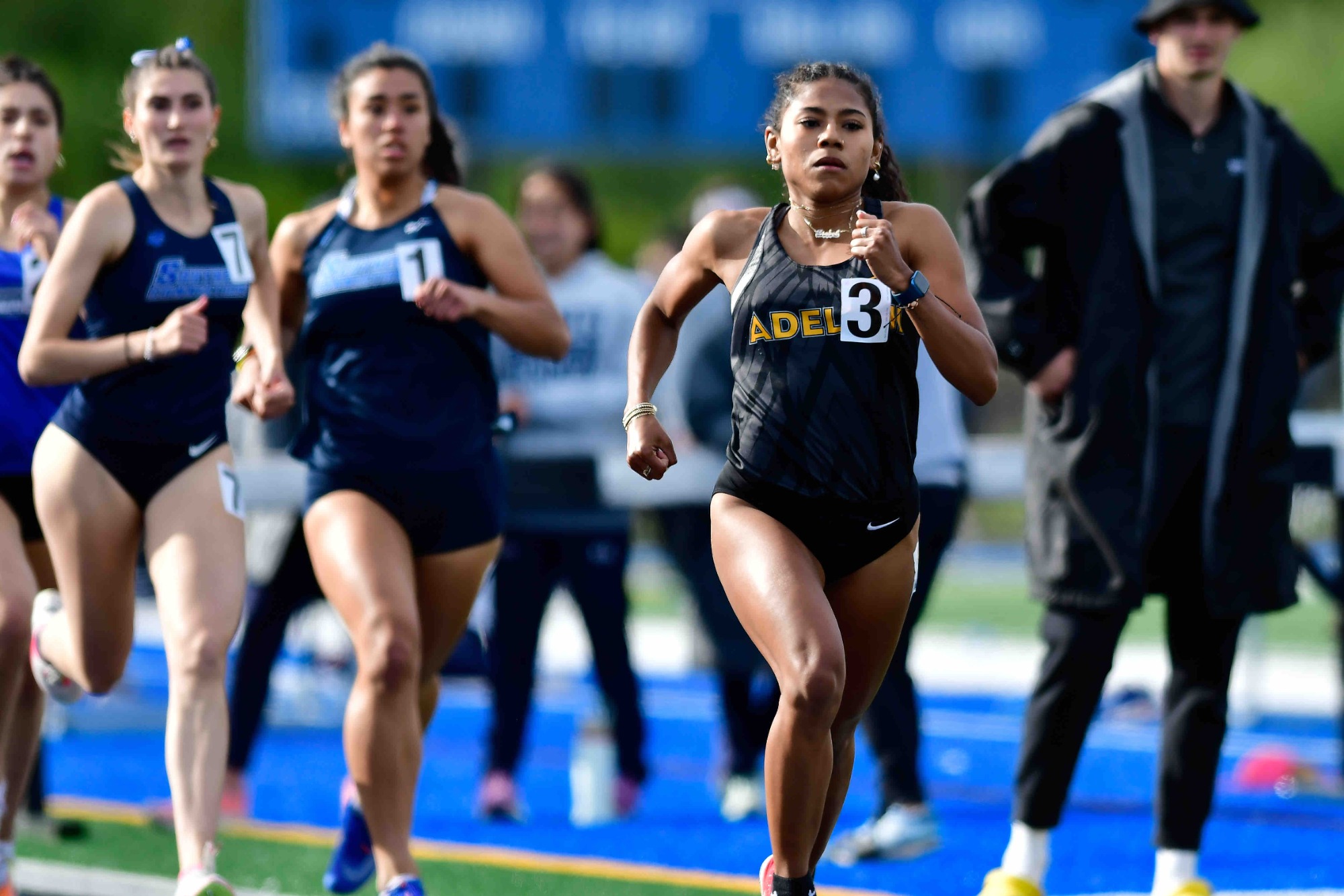 Isabel Marsh - Track and Field - Adelphi University Athletics