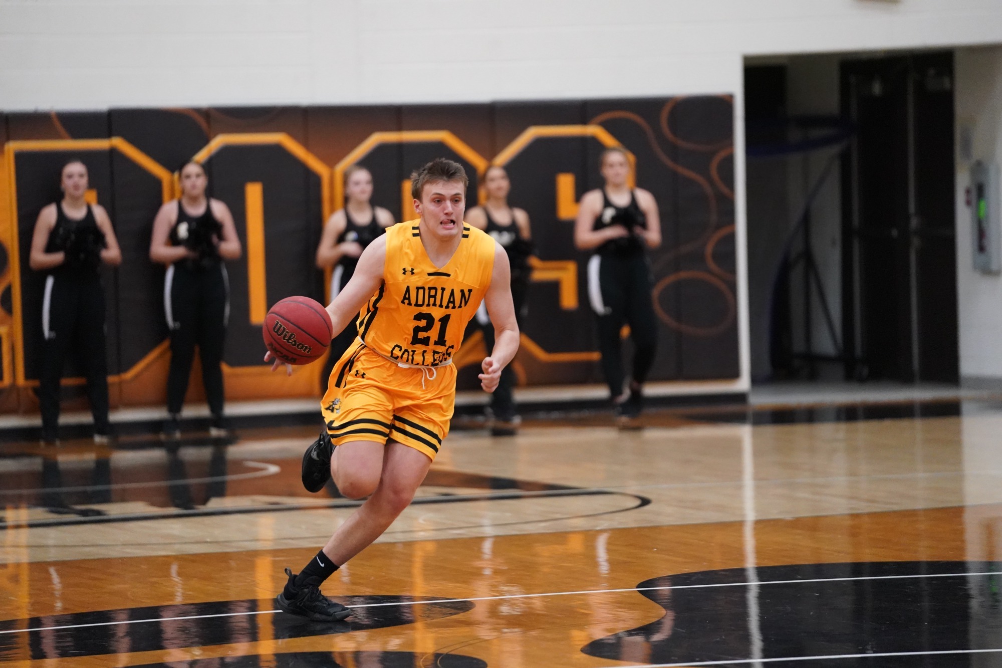 Seifert's Double-Double and Game Winner Leads Men's Basketball Over ...