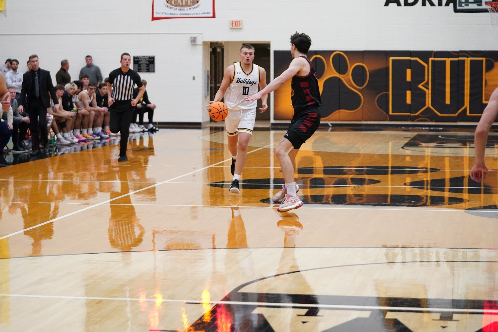 Men's Hoops take #7 Trine Down to the Wire at Little Caesar's Arena ...