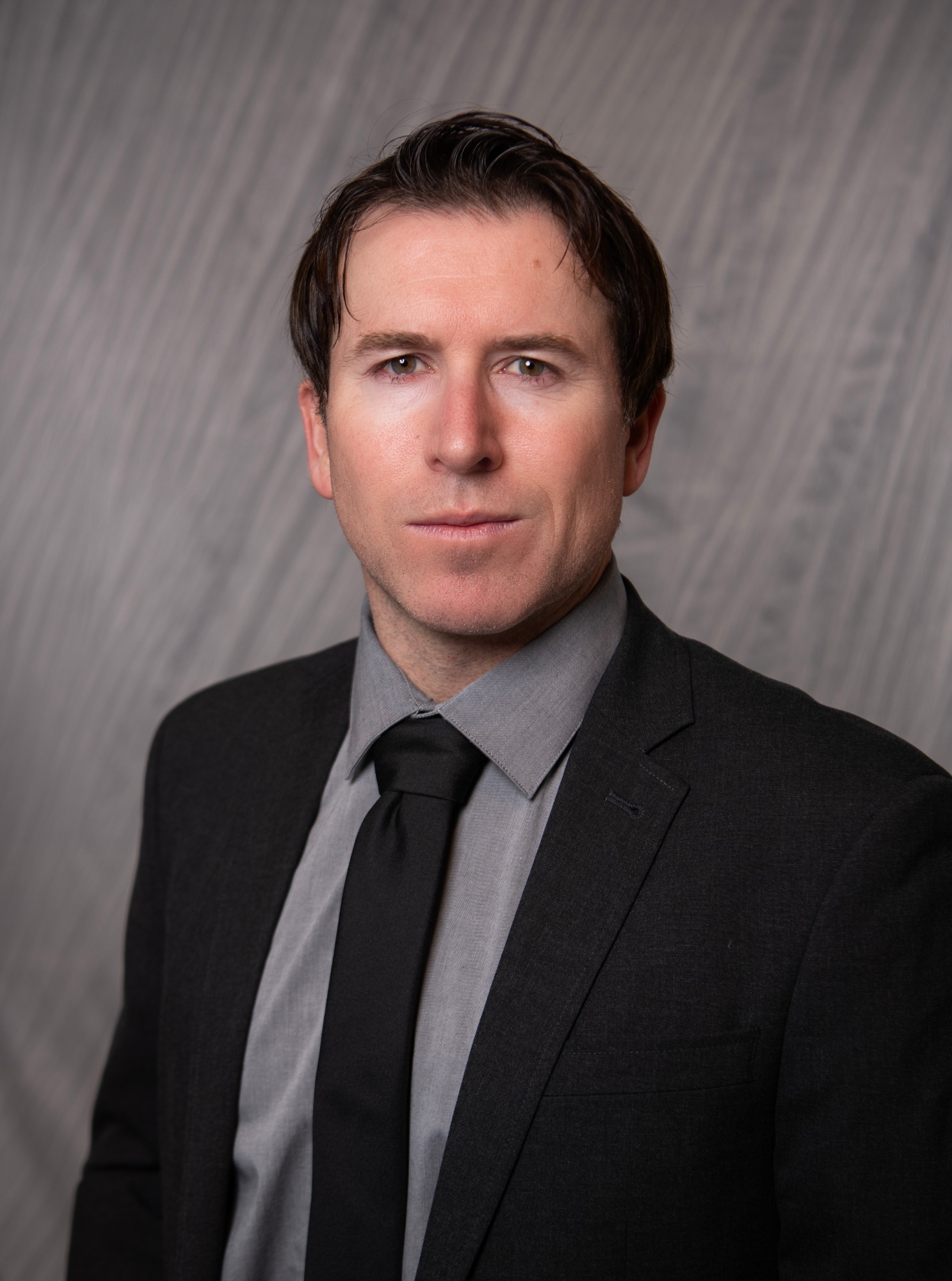 Ron Shiels '04 - Defensive Coordinator - Football Coaches - Adrian College