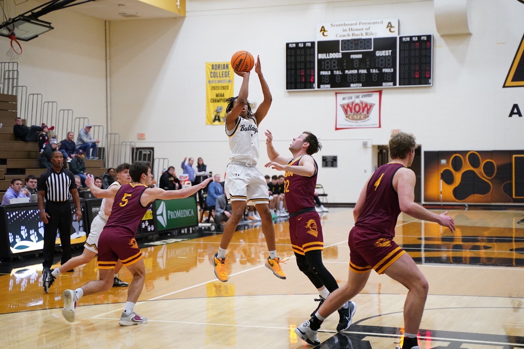 Men's Basketball Defeats the Scots When It Matters, 68-56 - Adrian College