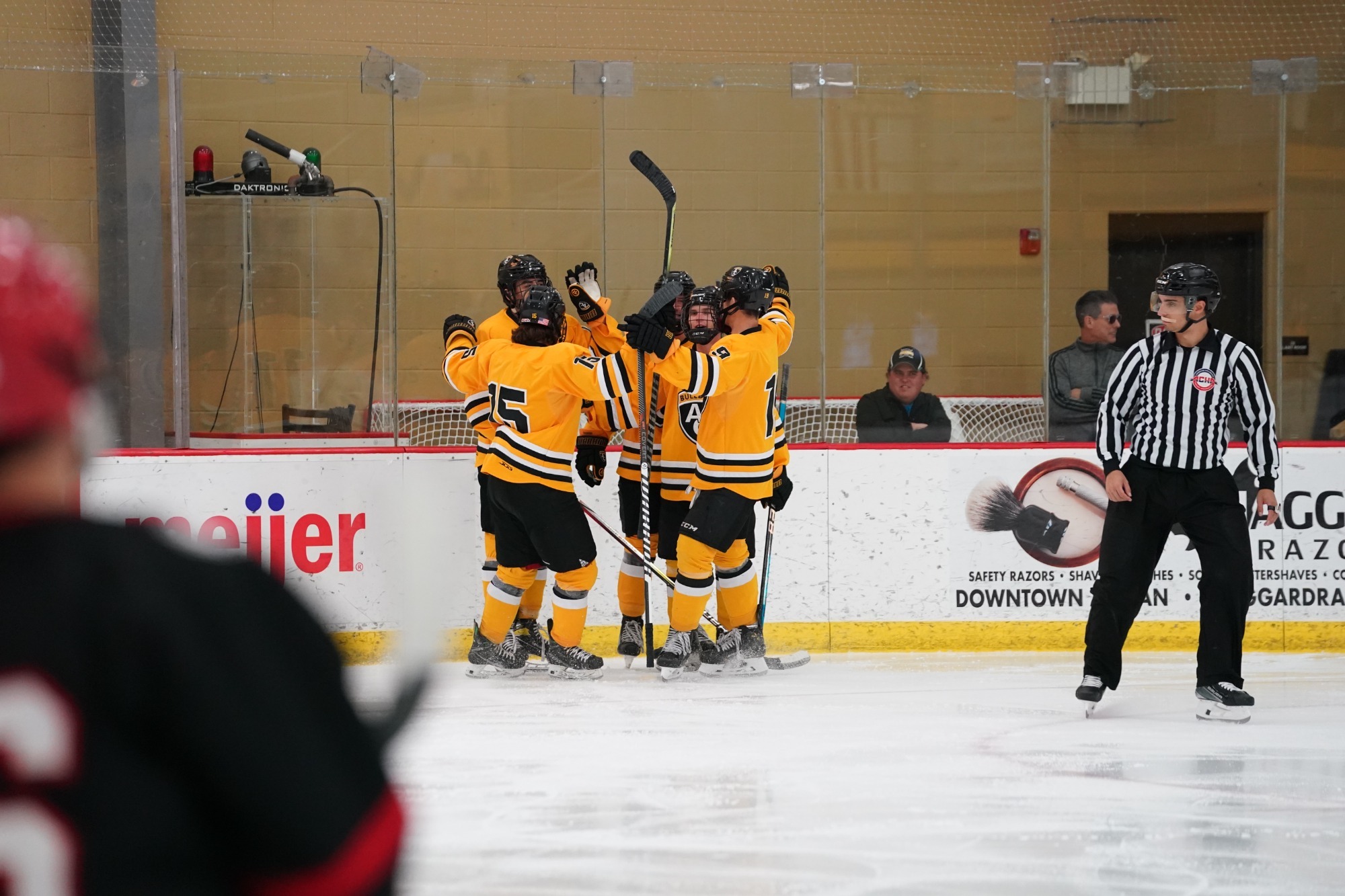 MD2 Hockey Sweep Denison to Begin 2024-25 Season - Adrian College