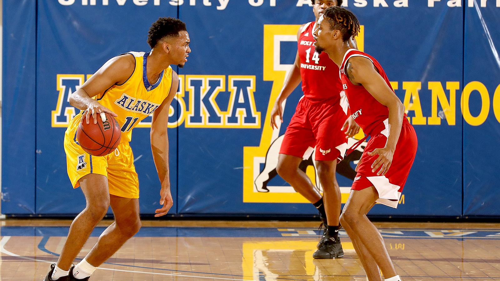 Amenofis Mitchell - Men's Basketball - University of Alaska Fairbanks ...