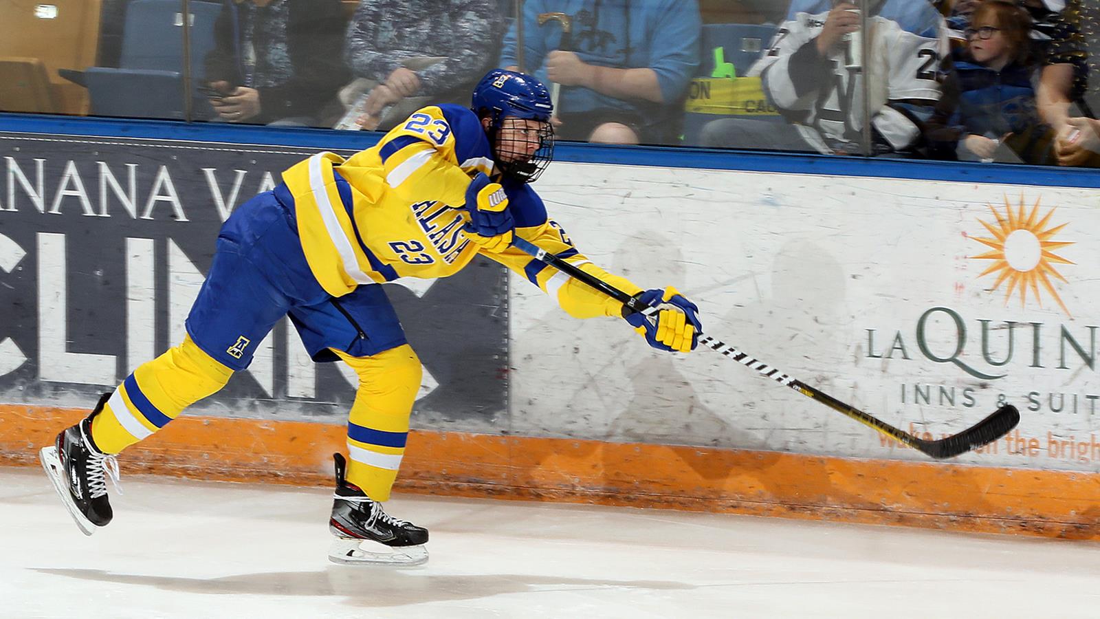 Roberts Kalkis - Men's Ice Hockey - University of Alaska Fairbanks ...