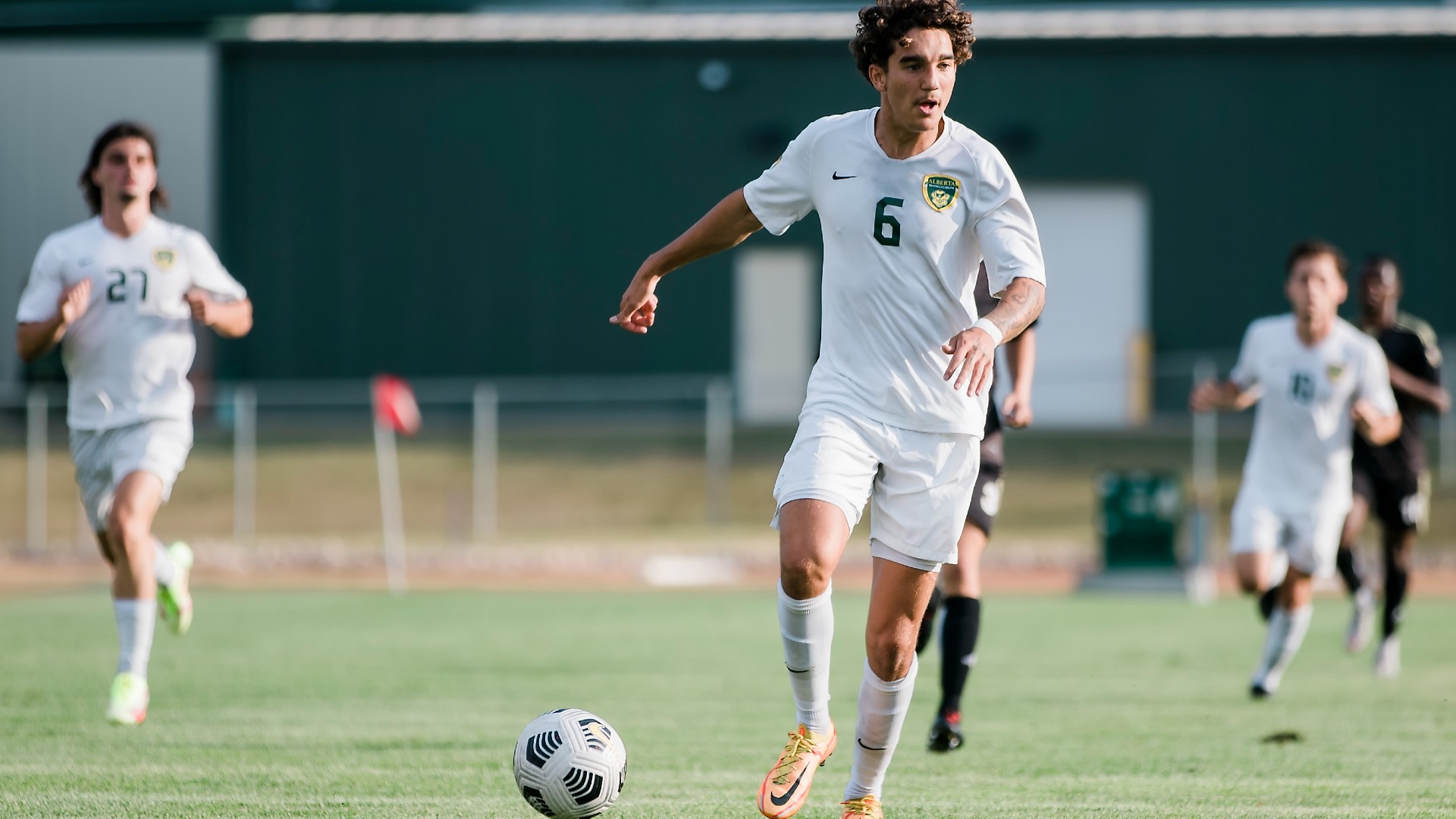 Bears ride second half explosion to 3-1 victory over MacEwan ...
